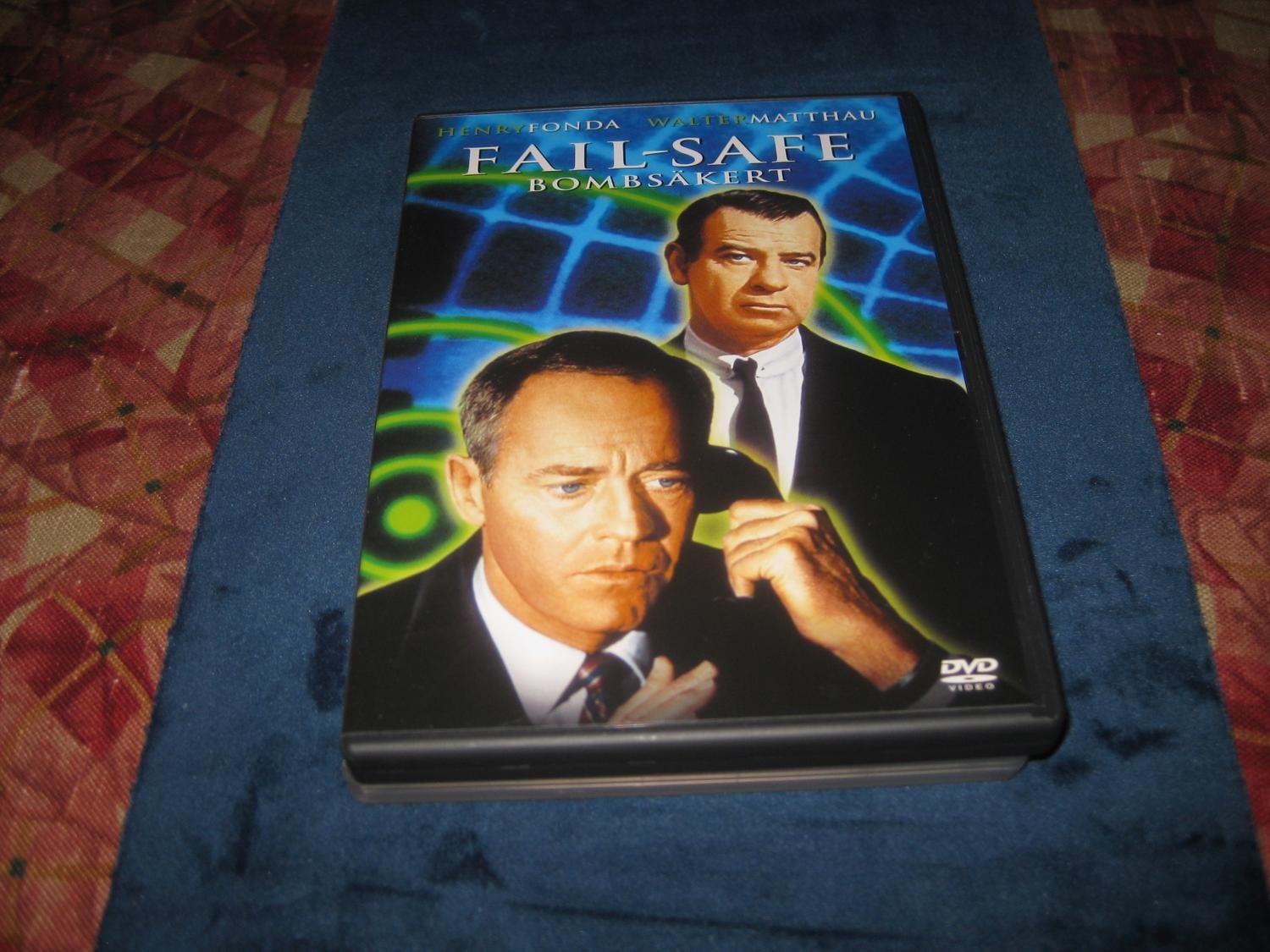 FAIL-SAFE MED HENRY FONDA OCH WALTER MATTHAU | Köp på Tradera (583979672)