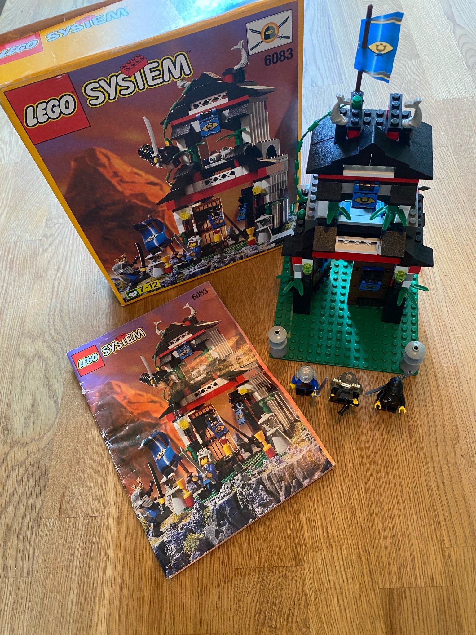 LEGO System 6083 - Samurai Stronghold | Köp på Tradera (694621115)