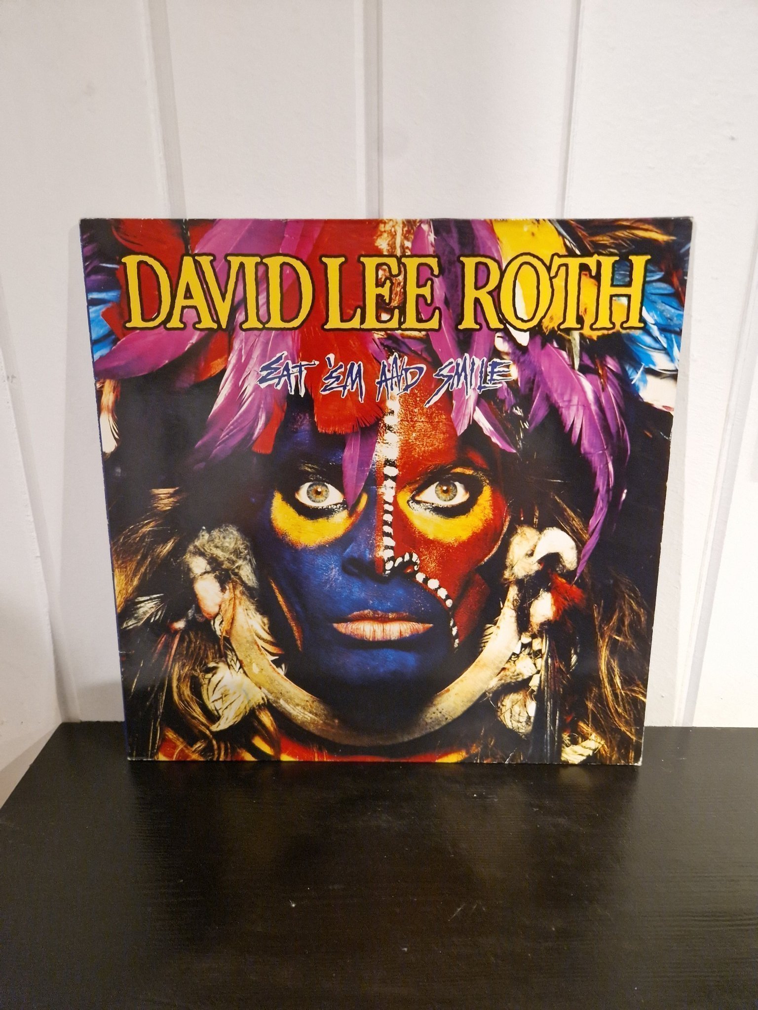 David Lee Roth - Eat 'Em And Smile LP | Köp på Tradera (705105930)