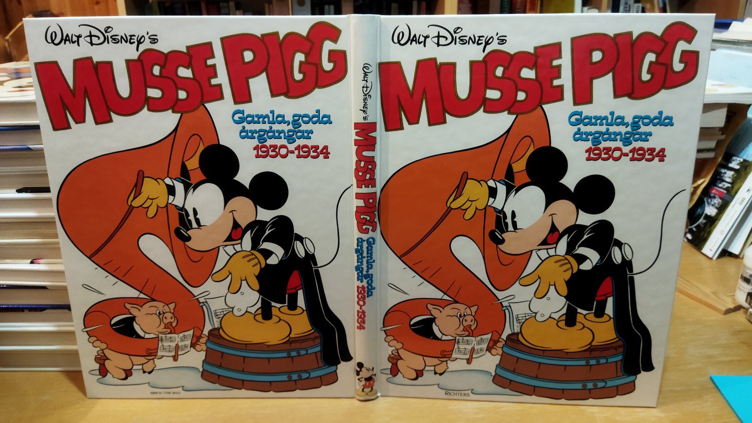 Walt Disneys Musse Pigg Gamla .. | Köp från Vinylcomics på Tradera ...