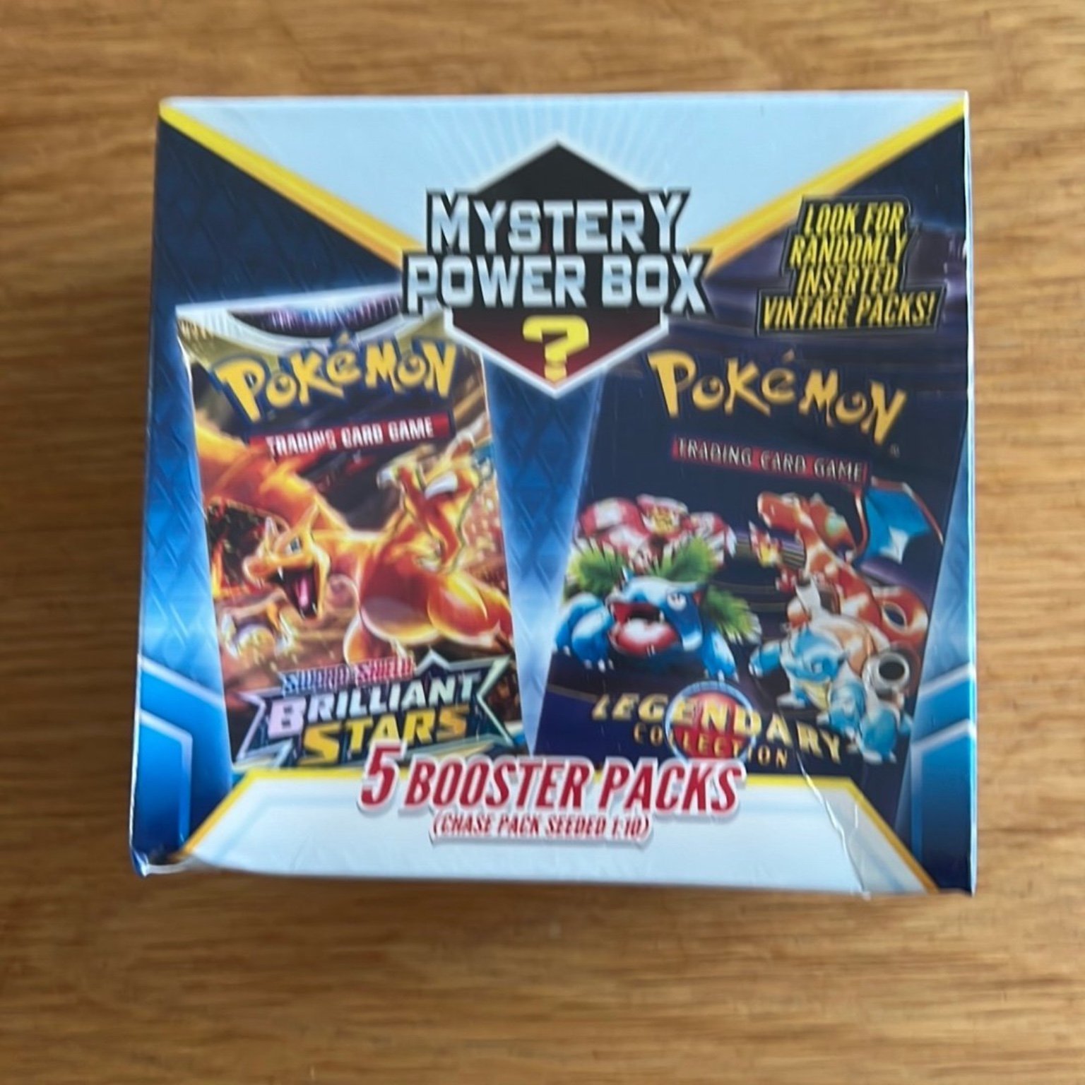 Se produkter som liknar Pokémon Mystery Power Box - 5.. på Tradera ...