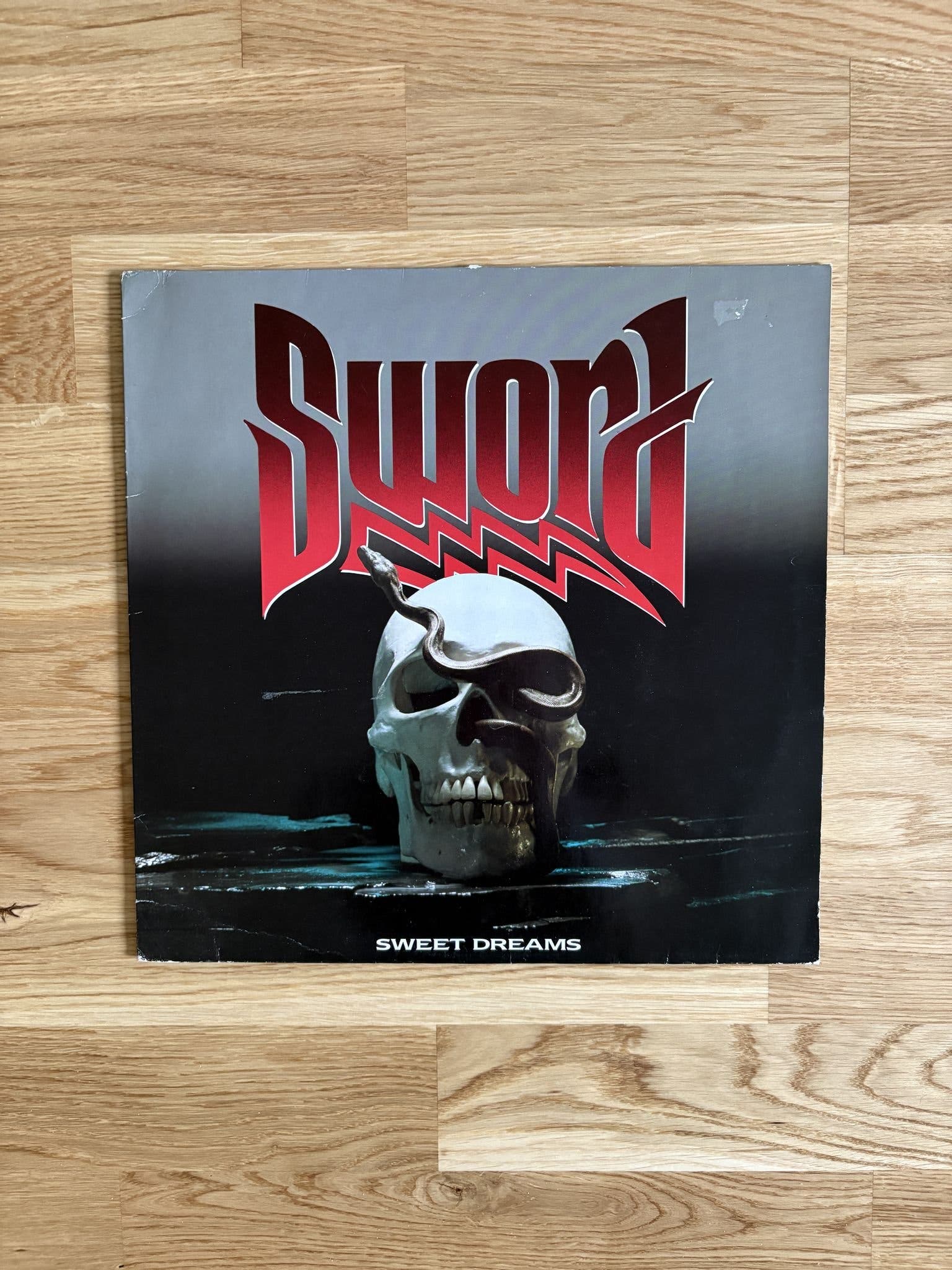 Se produkter som liknar SWORD - SWEET DREAMS LP HOL 1.. på Tradera ...