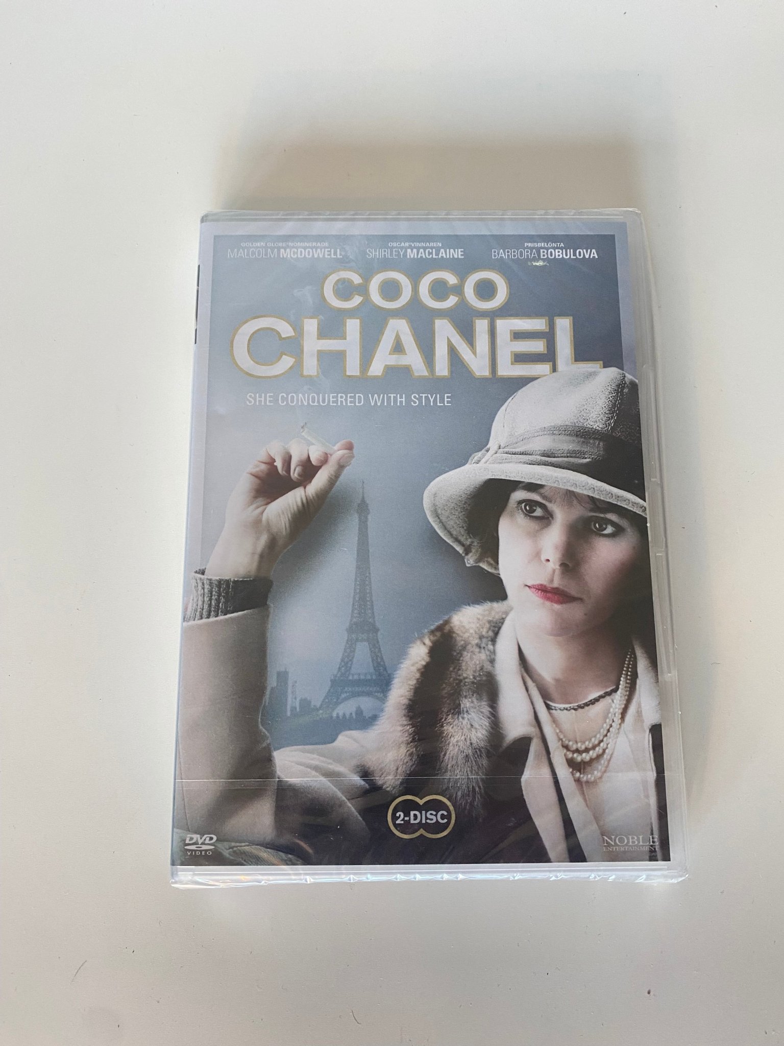 Se produkter som liknar Coco Chanel - DVD - endast 9k.. på Tradera ...