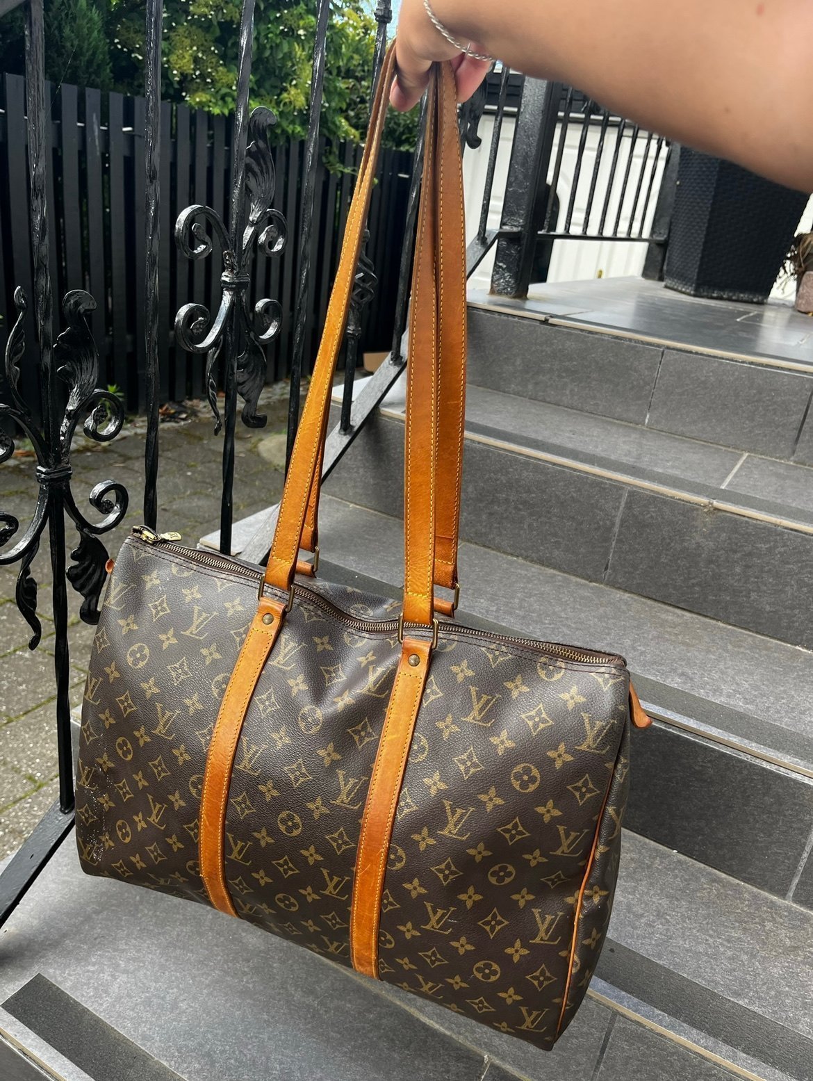 Louis Vuitton Flannery 45 Shoulder bag | Köp på Tradera (707465087)