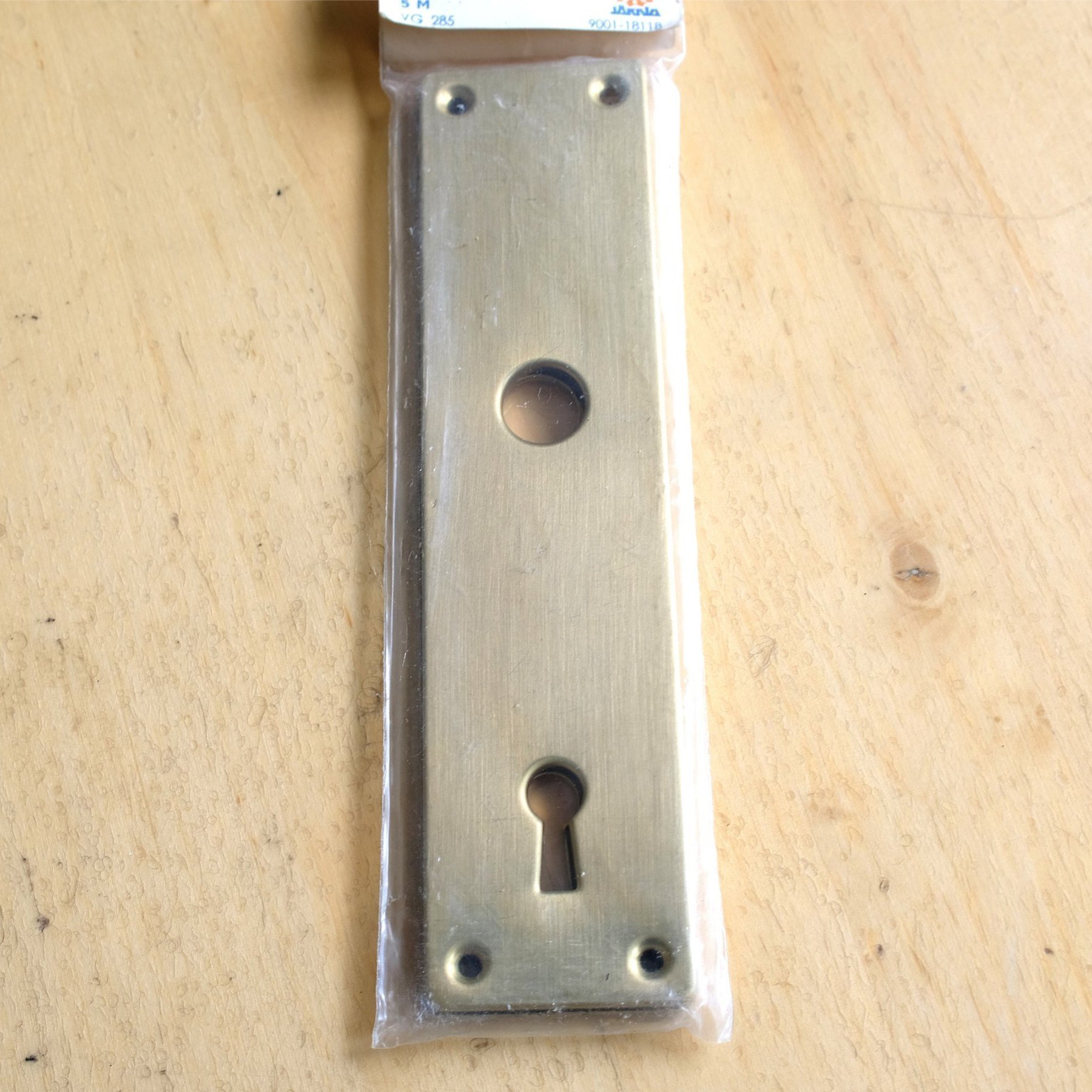 Järnia Skyltar Mässing till dörr lås nycklar | Köp på Tradera (708699758)