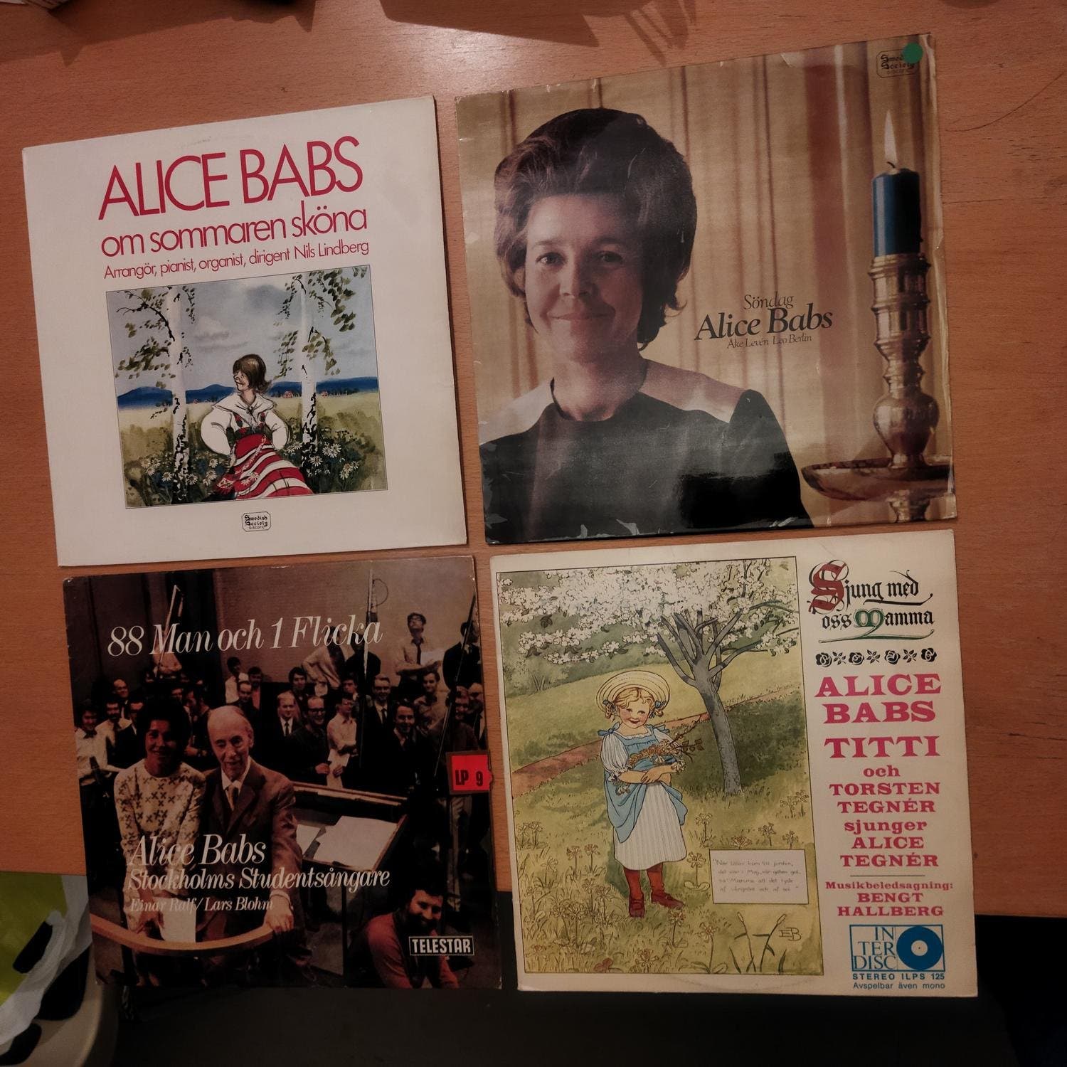 Se produkter som liknar Alice Babs. 4 styck 12" vinyl.. på Tradera ...