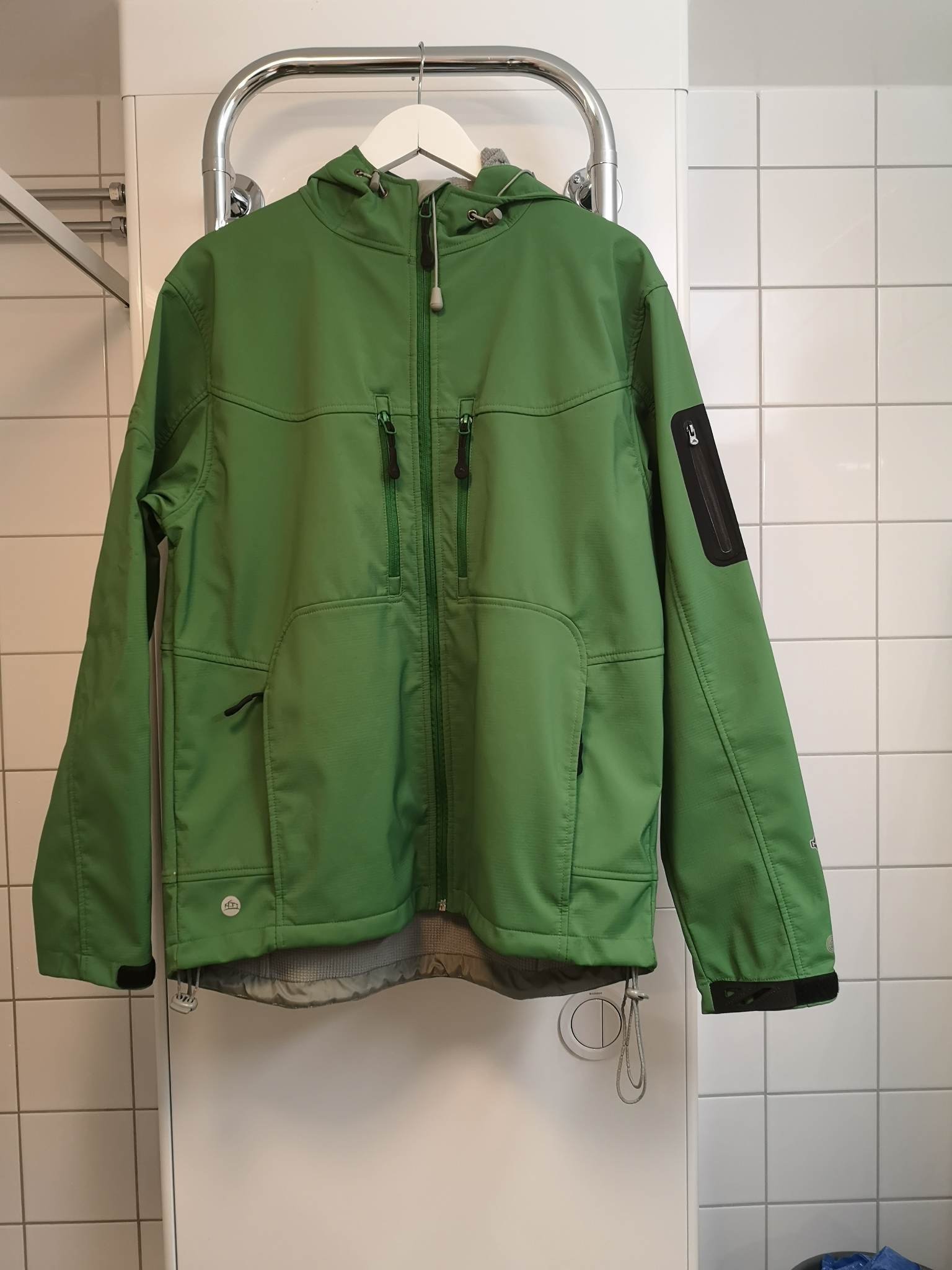 Stormtech Epsilon softshell jacka | Köp på Tradera (710074185)