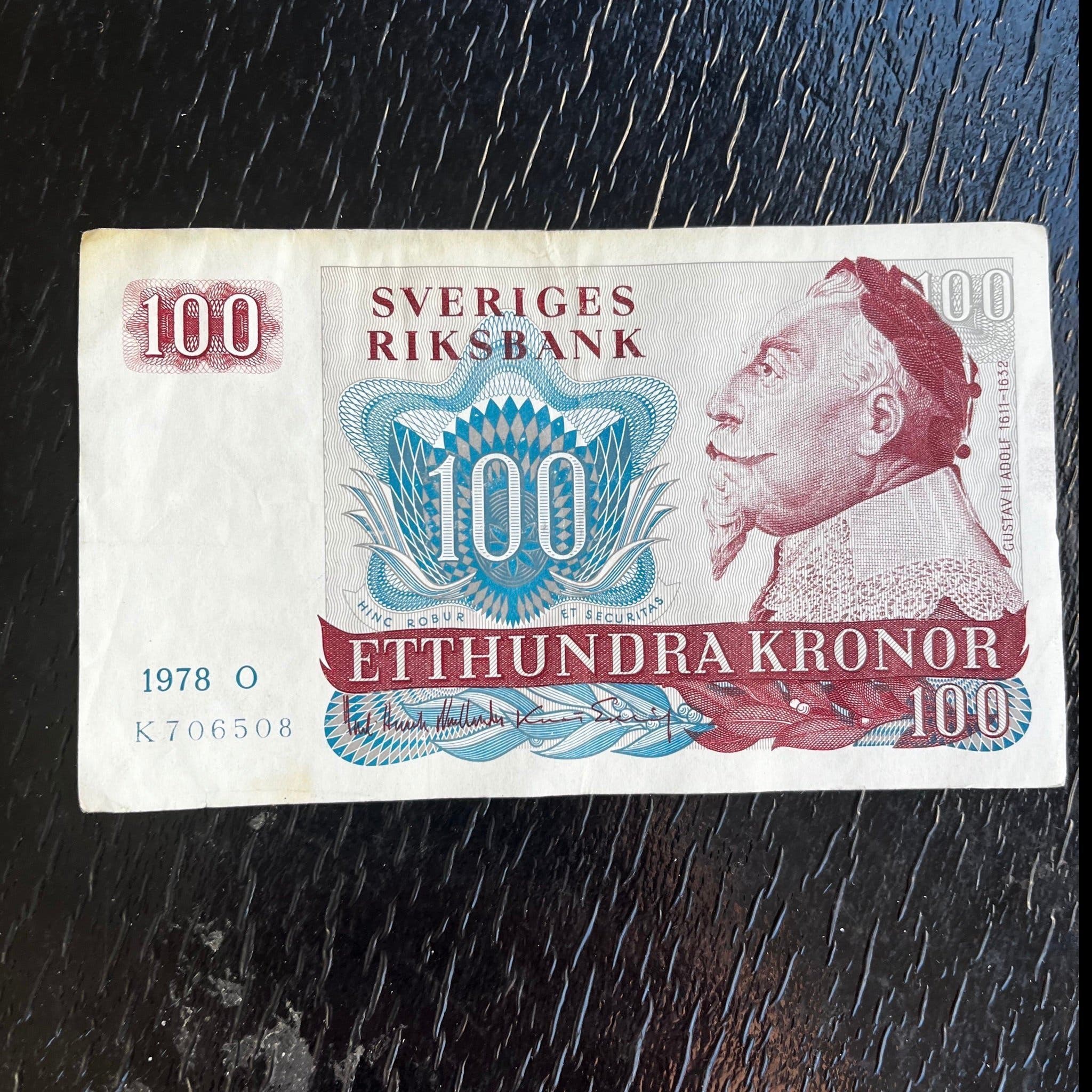 Se produkter som liknar Svensk Sedel - 100 Kronor på Tradera (704039158)