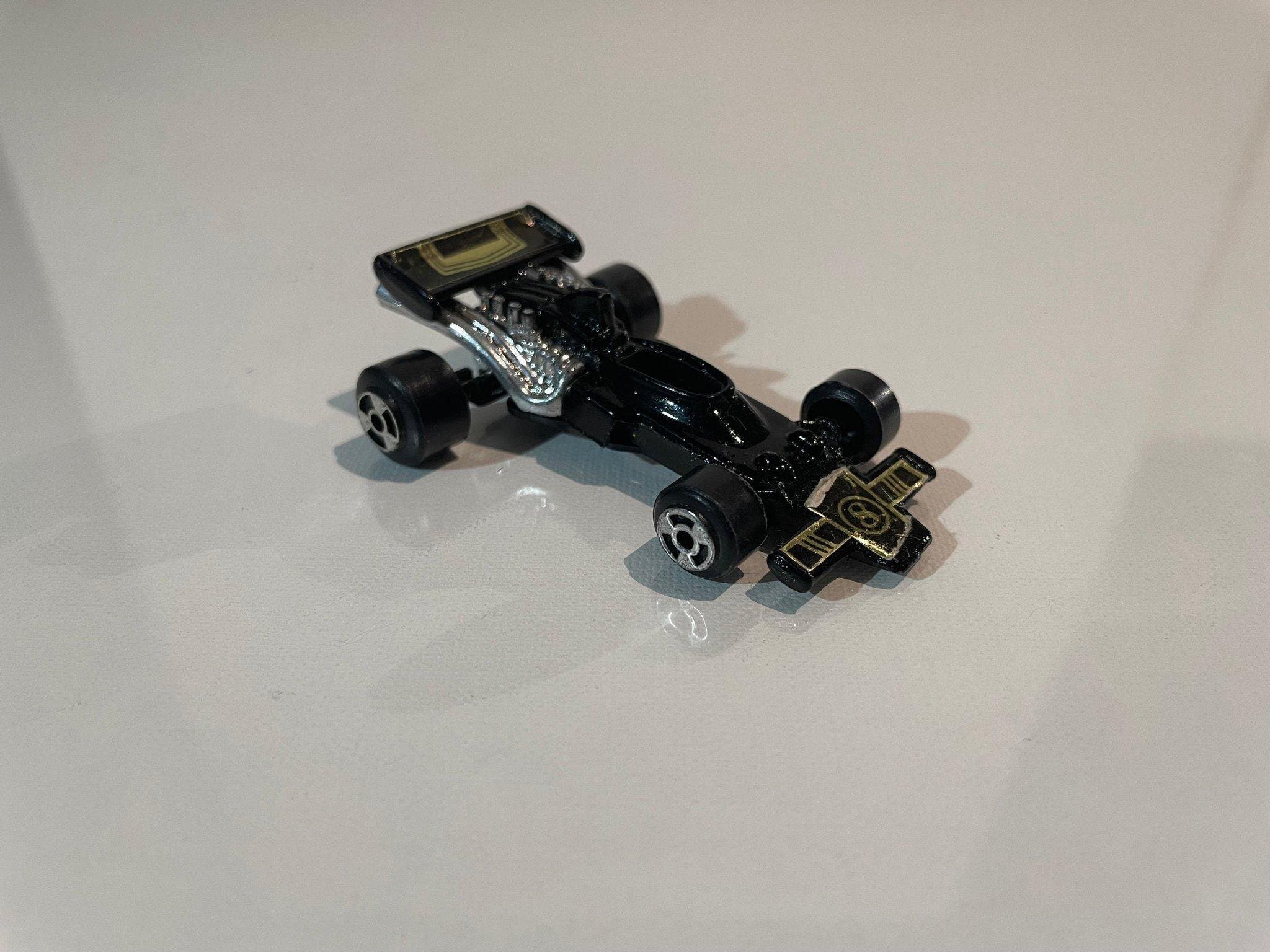 Svart F1 bil leksaksbil - Lotus lo.. | Köp från analogi på Tradera ...