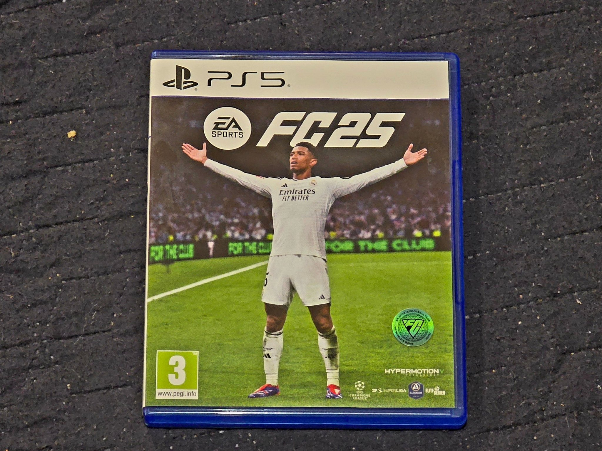 Se produkter som liknar FC25 (PS5) på Tradera (715084299)