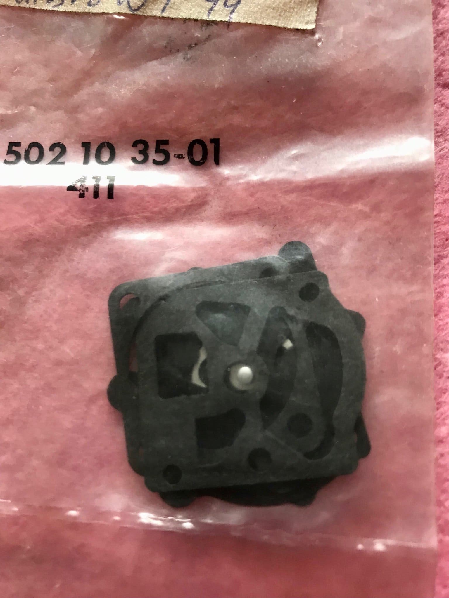 Membran sats bla Husqvarna art 502 10 35-01 411 | Köp på Tradera ...
