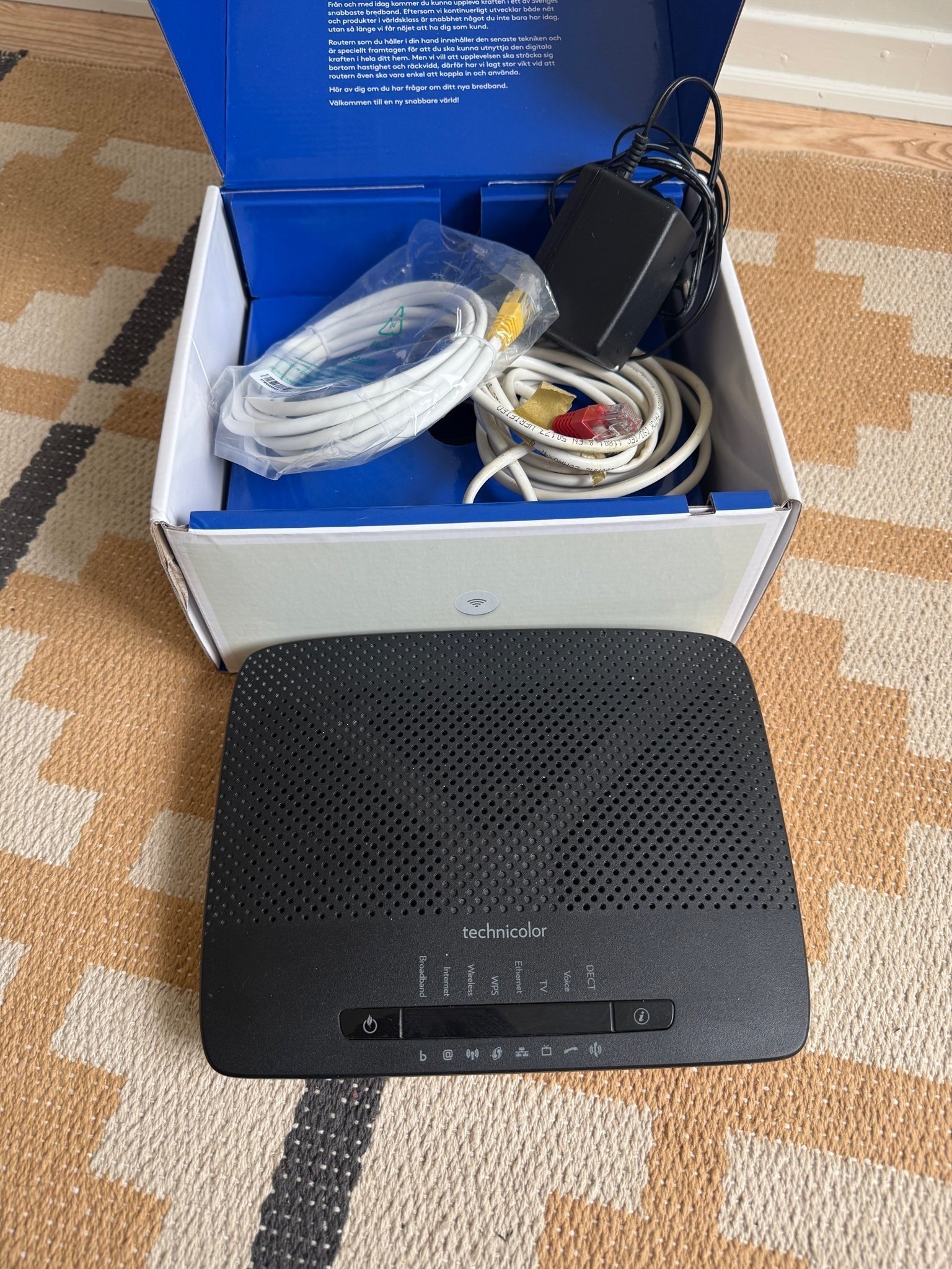 Se produkter som liknar Com Hem Wifi Hub L1 Technicol.. på Tradera ...