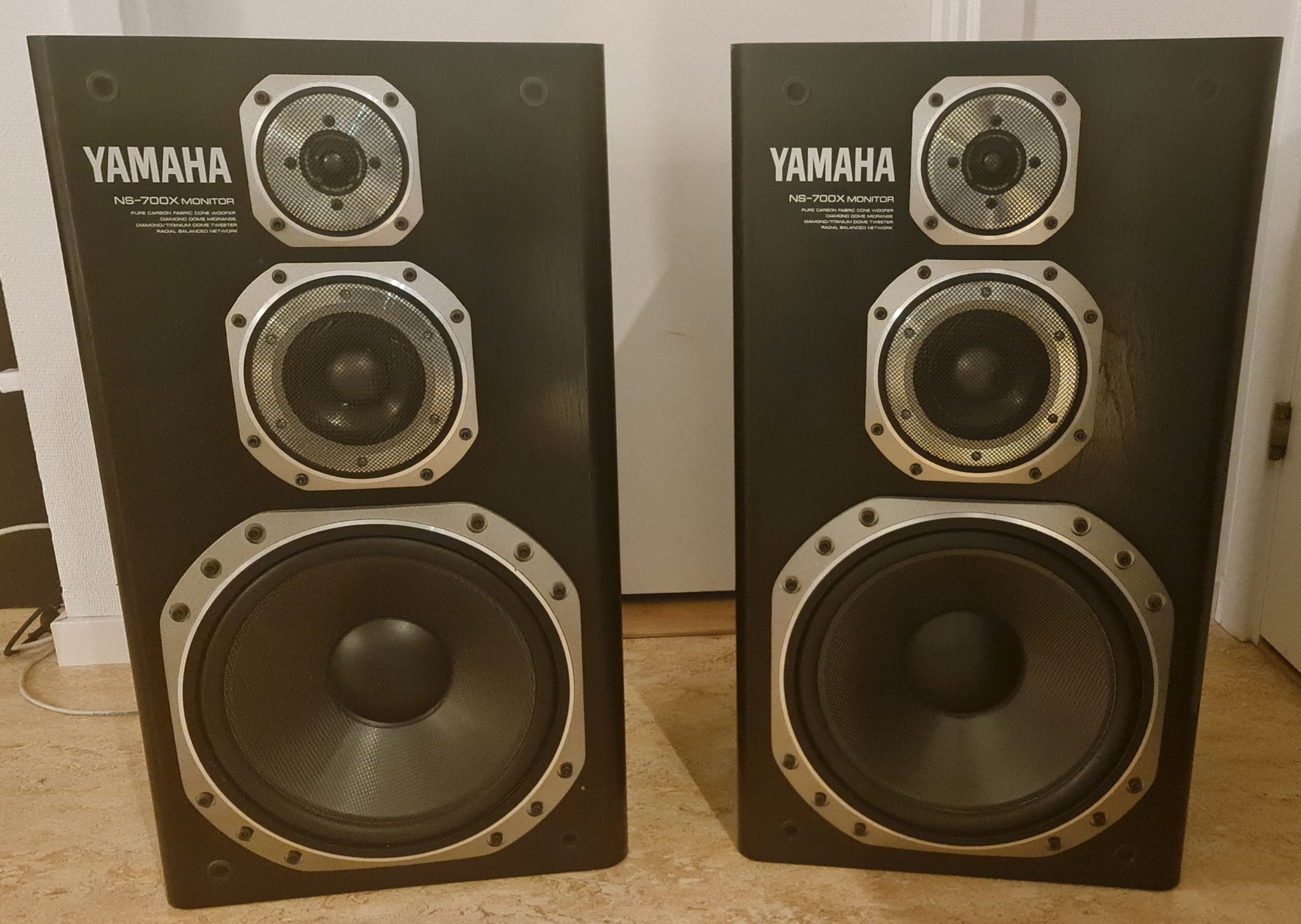 Yamaha NS-700X Monitor Högtalare | Köp på Tradera (699606362)