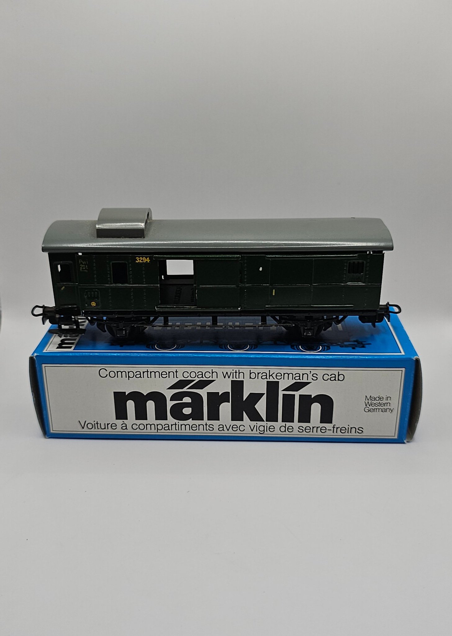 Se produkter som liknar Märklin 3294 – Grön resgodsva.. på Tradera ...