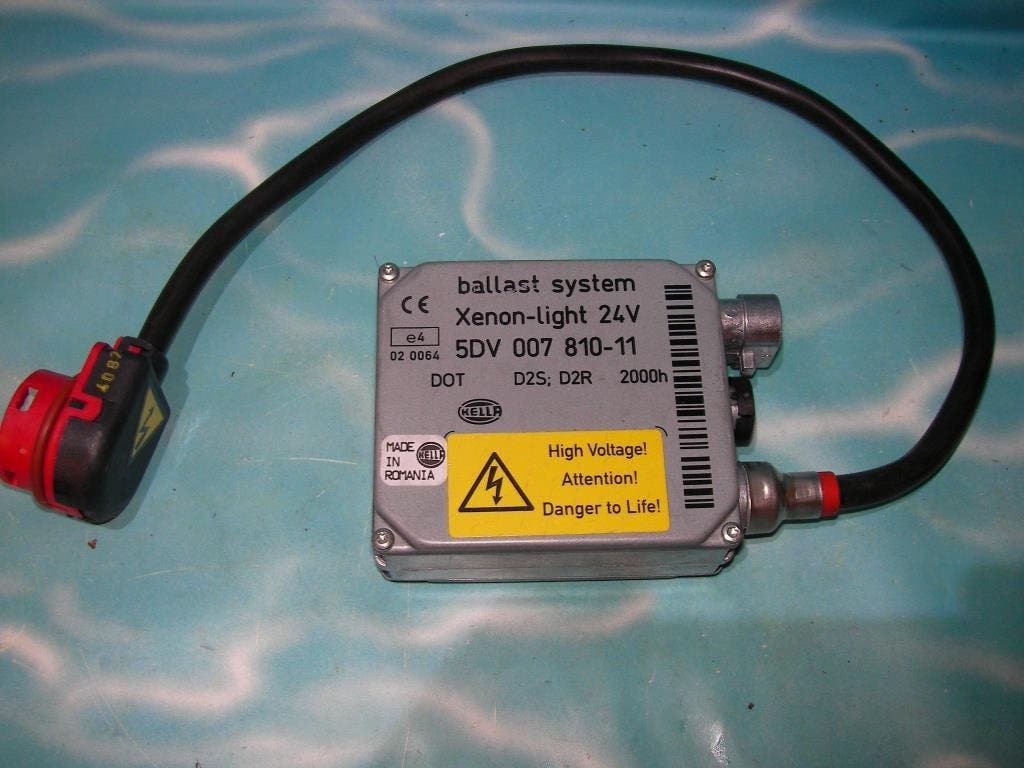 HELLA XENON Ballast 24V 5DV 007 810-11 till D2S.. | Köp på Tradera ...