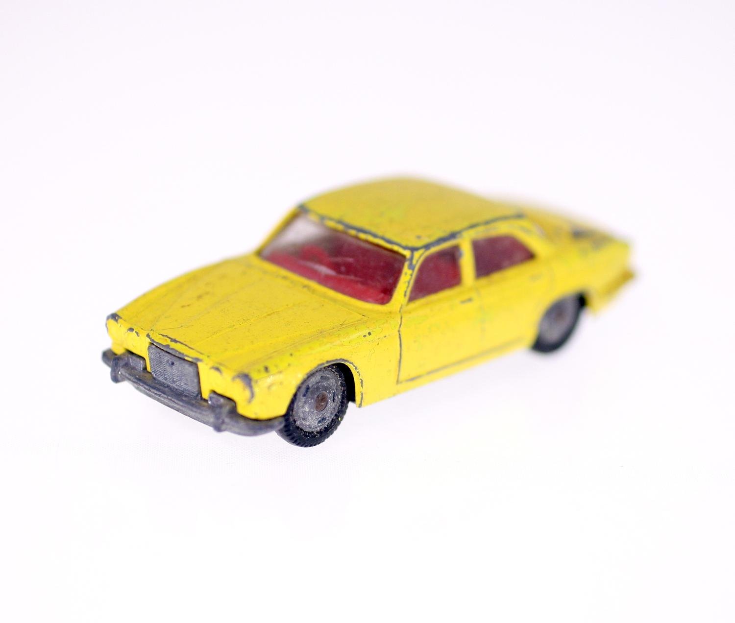 Husky Models Jaguar XJ6 4.2L model die-cast car.. | Köp på Tradera ...