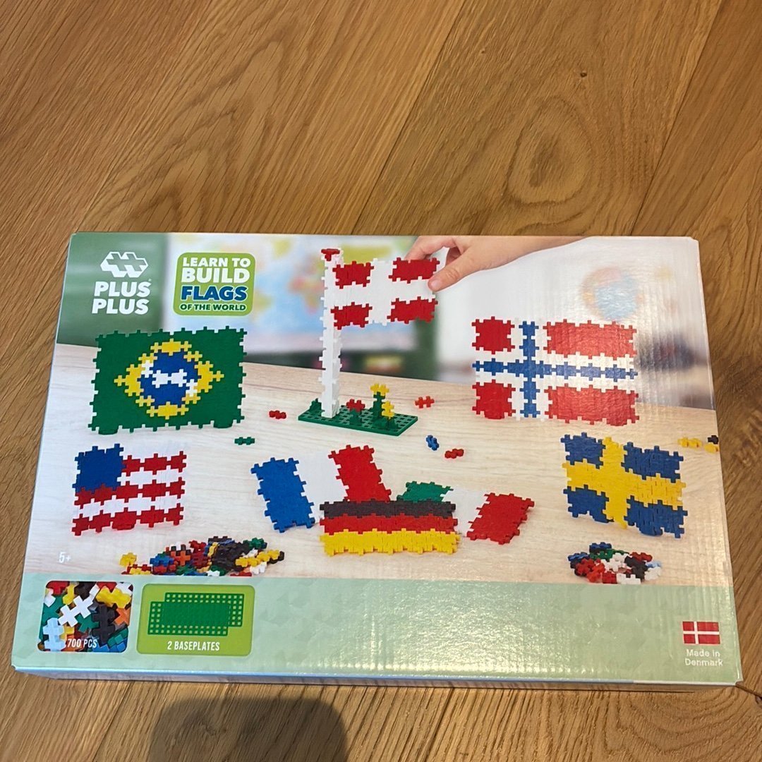 Plus-Plus Learn to Build Flags of the World, 70.. | Köp på Tradera ...