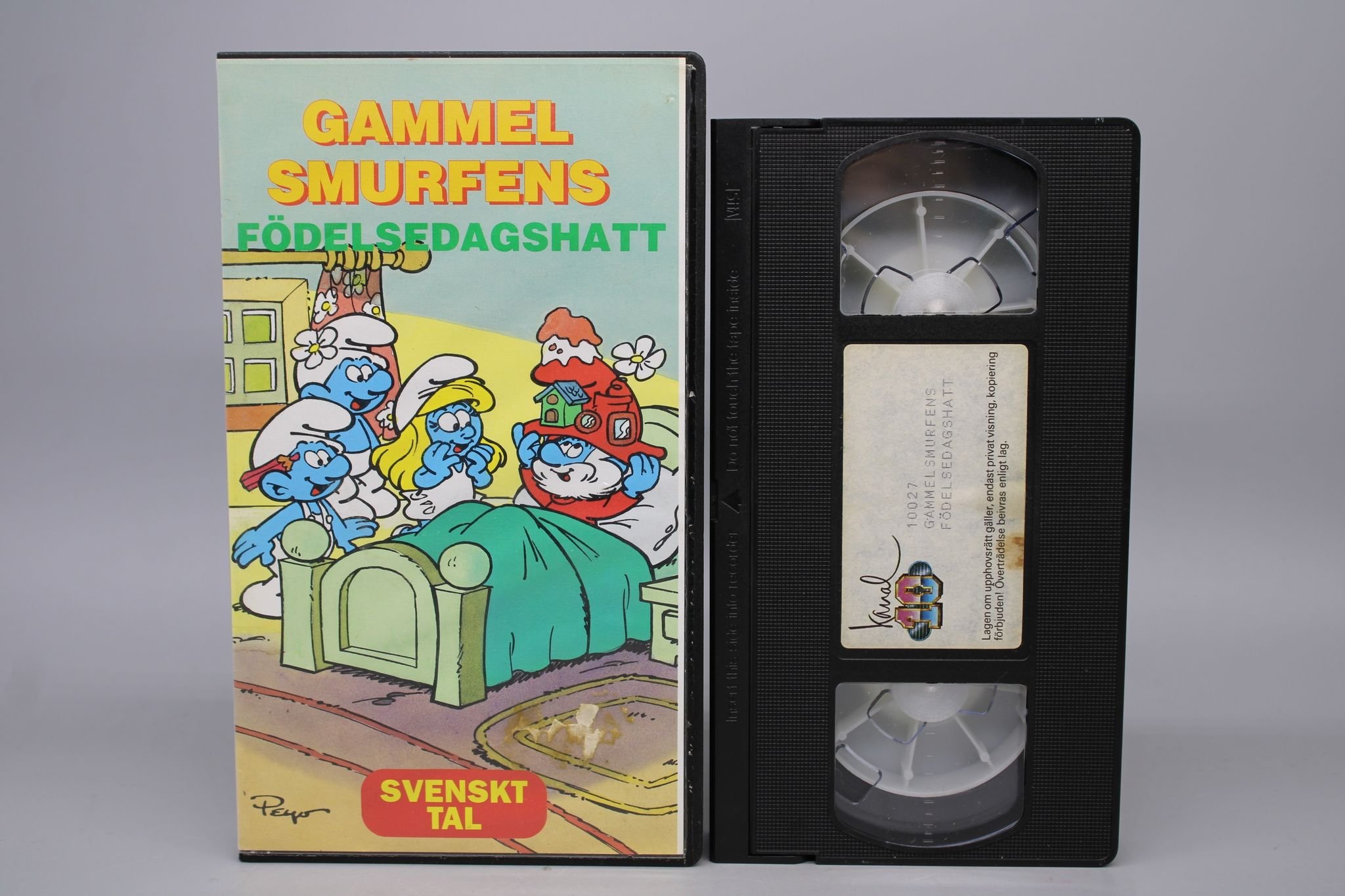 Se produkter som liknar Gammel smurfens födelsedagsha.. på Tradera (652296244)