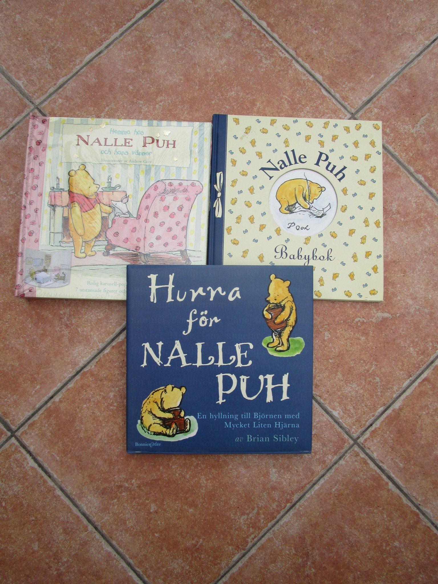 Se produkter som liknar Nalle Puh - 3 böcker för alla.. på Tradera ...