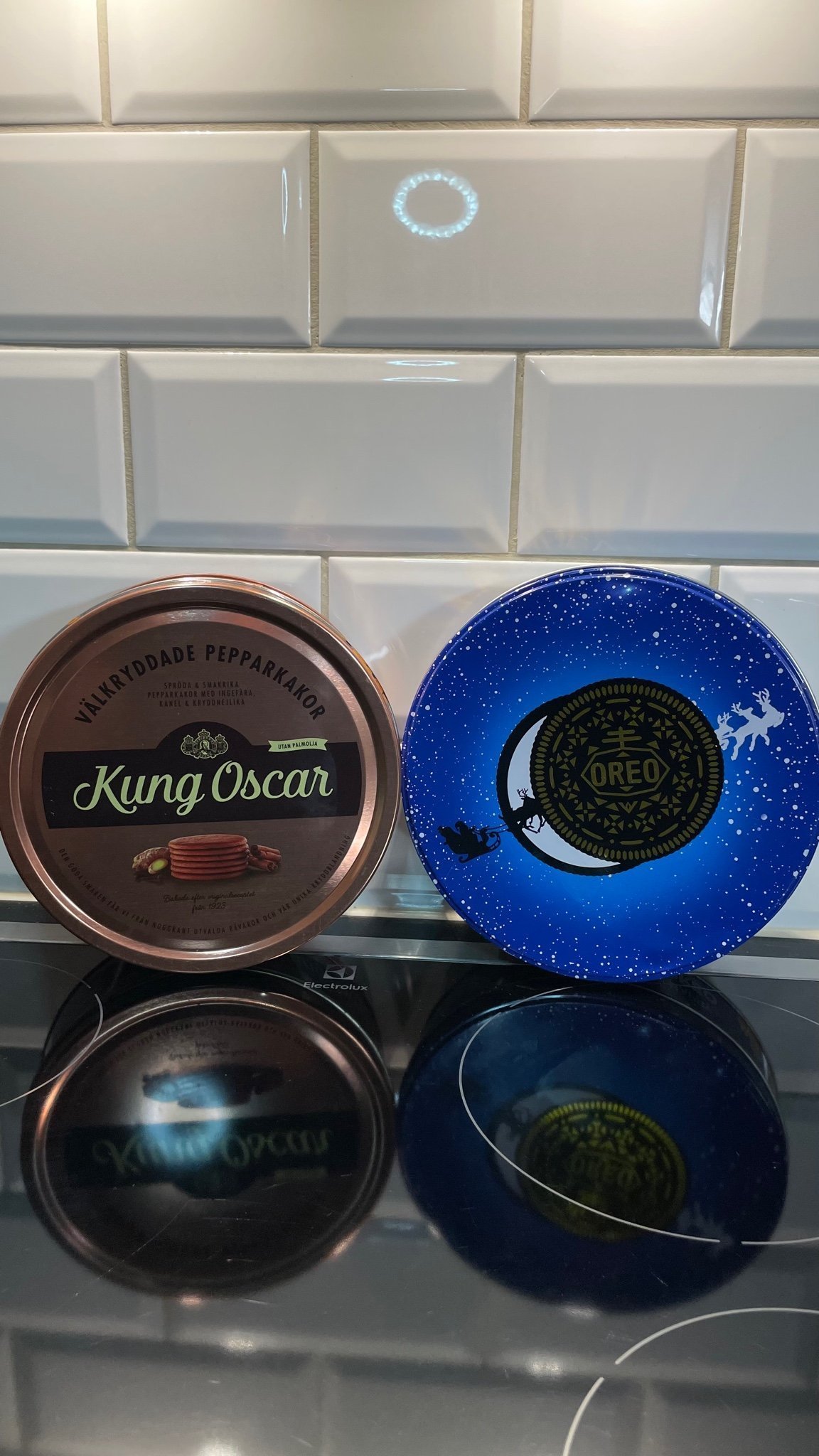 Kung Oscar och Oreo kakburkar | Köp på Tradera (713136065)