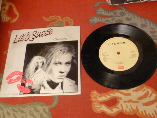 SINGEL, LILI & SUSSIE, OH MAMA, IF IT´S LOVE | Köp på Tradera (656261385)