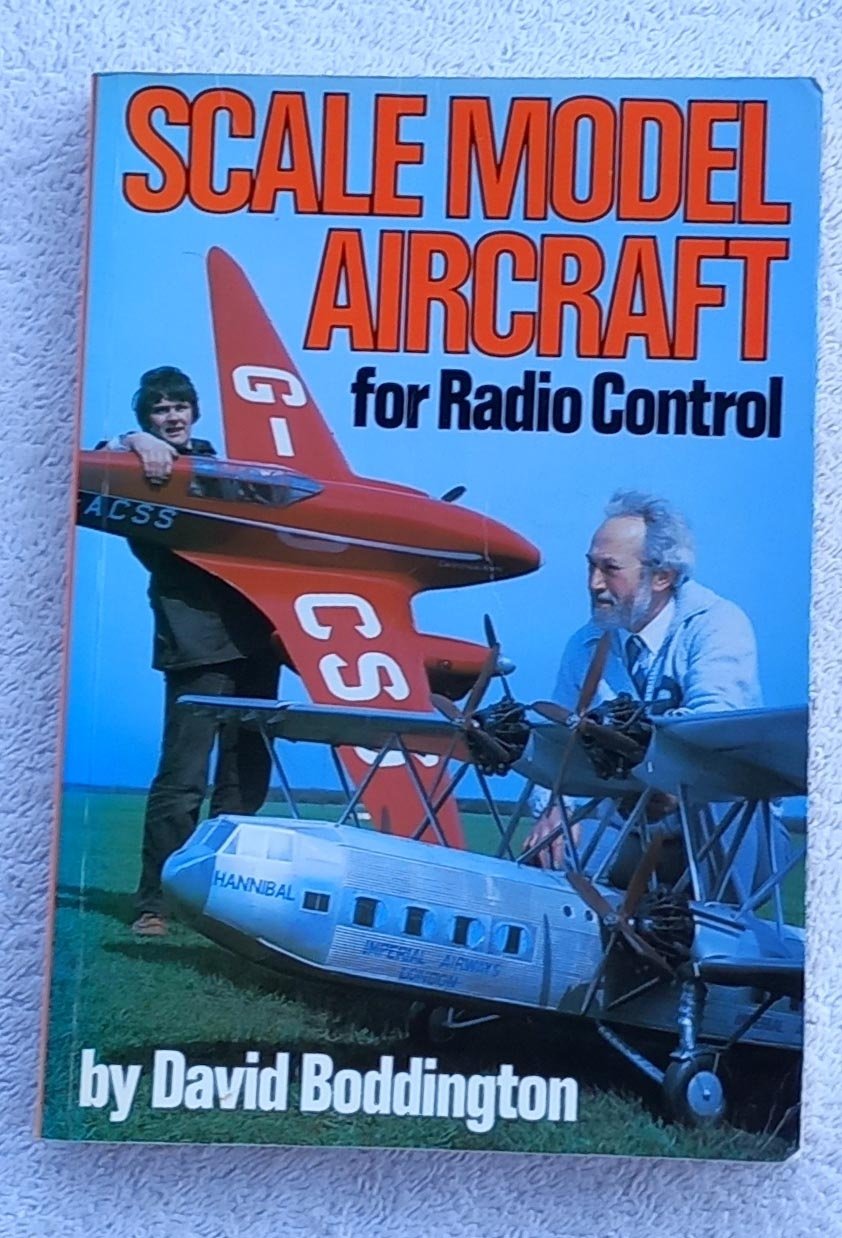 Se produkter som liknar Scale model aircraft for radi.. på Tradera ...
