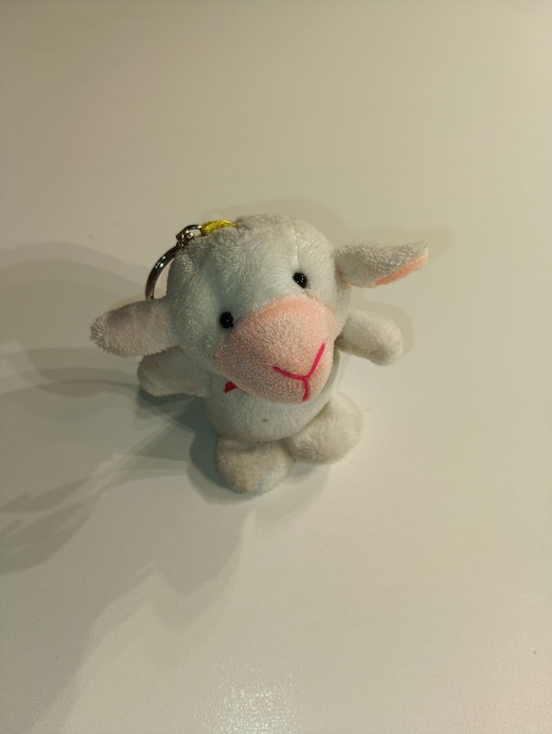 Nyckelring Lamm mini mjukdjur lamb keychain key.. | Köp på Tradera ...
