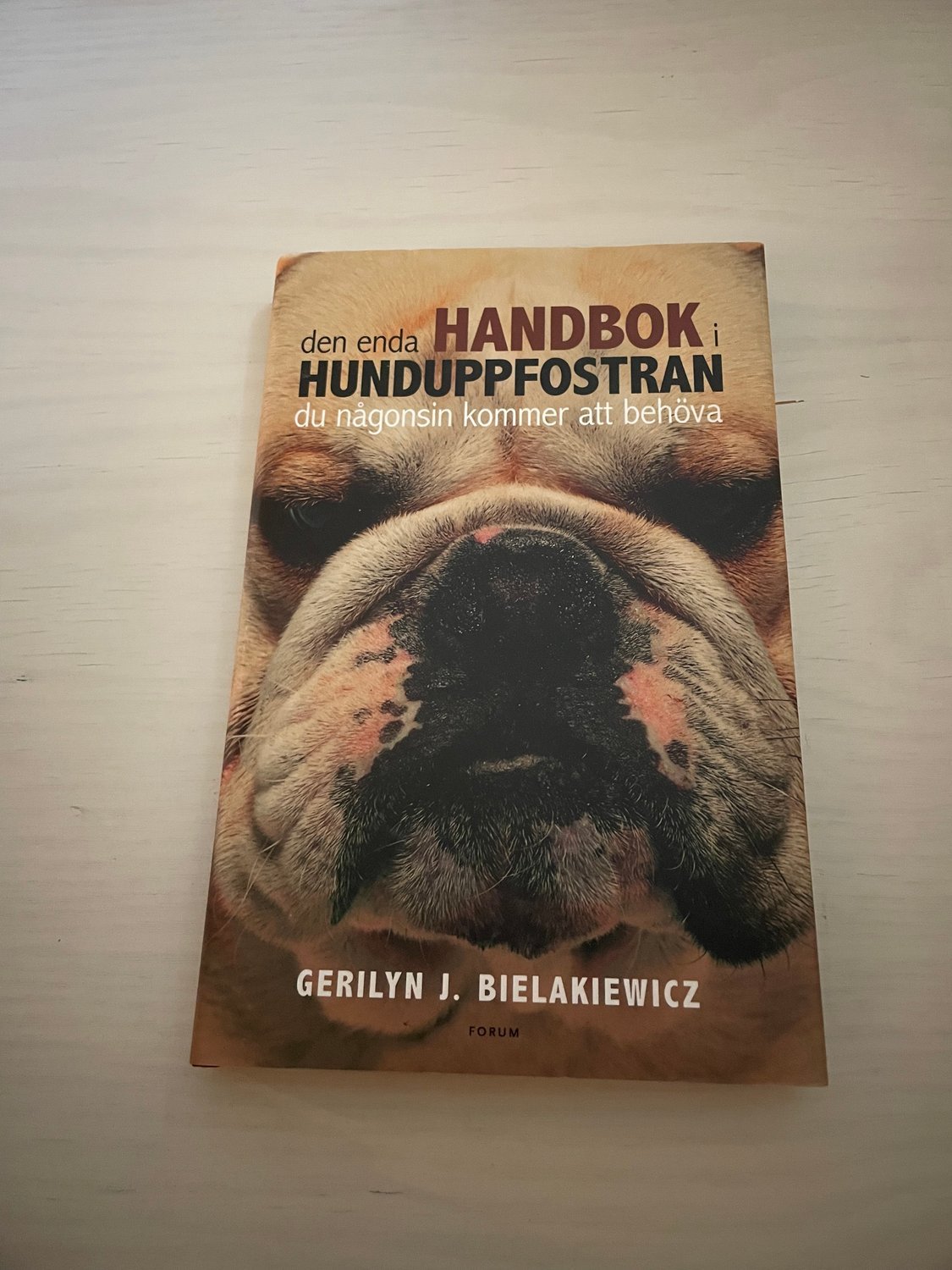 Den enda handbok i hu.. | Köp från TrollhattansBokMedia på Tradera ...