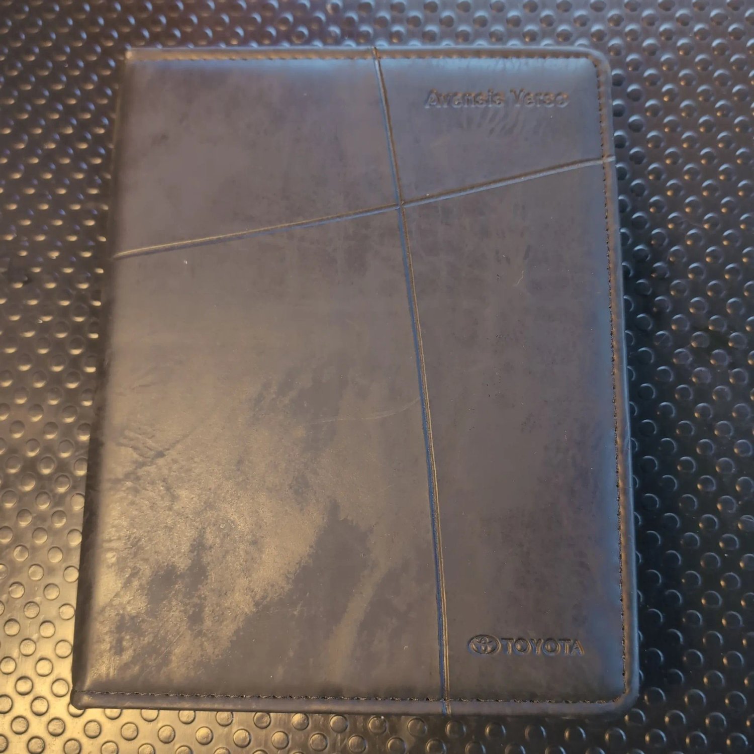 Toyota Avensis Verso instruktionsbok i fint fod.. | Köp på Tradera ...