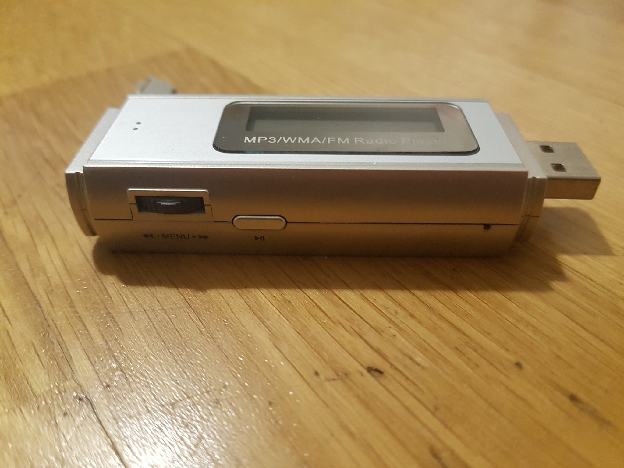 JENS OF SWEDEN MP-110 Nostalgi Mp3 Spelare Fm R.. | Köp på Tradera ...