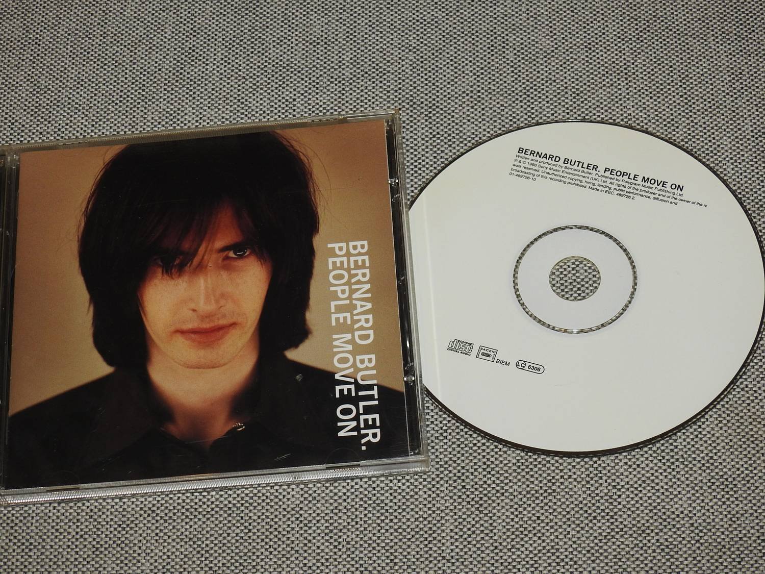 Bernard Butler - People Move On CD | Köp på Tradera (656472876)