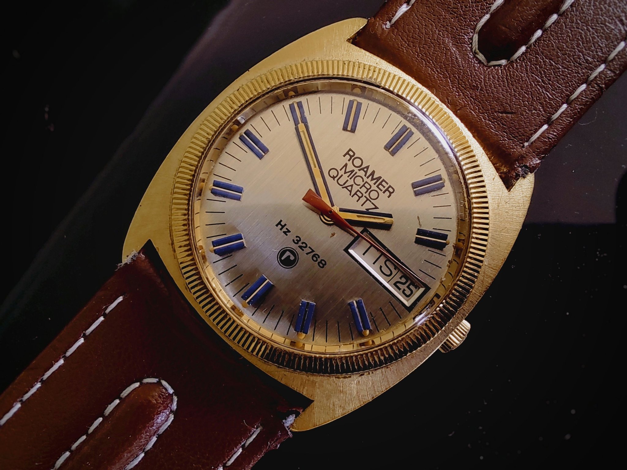 Sällsynt Roamer Micro Quartz 32768HZ Klocka 37 .. | Köp på Tradera ...