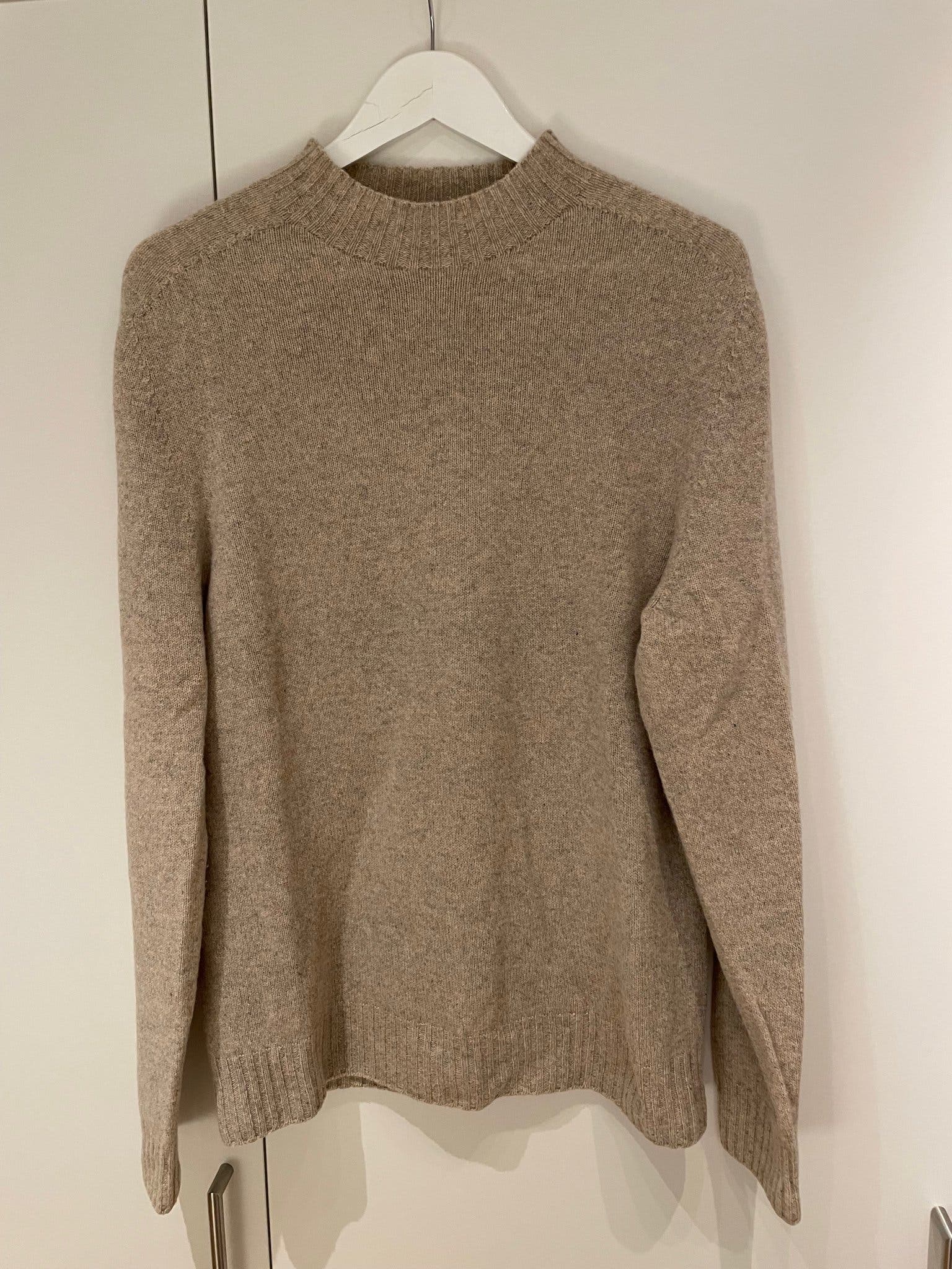 Uniqlo Mock Neck 3d knit tröja M | Köp på Tradera (736203112)