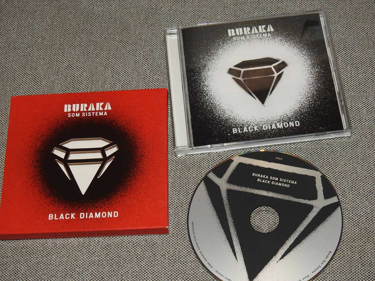 Buraka Som Sistema - Black Diamond CD | Köp på Tradera (656472879)