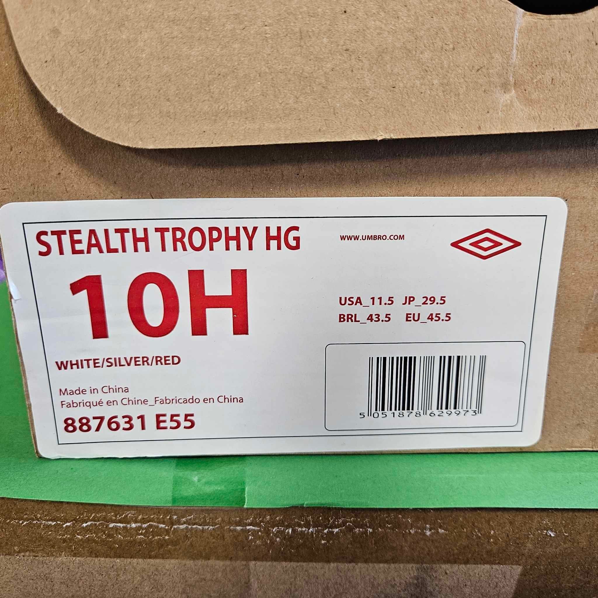 Umbro Stealth Trophy HG Fotbollsskor Vit/Silver.. | Köp på Tradera ...