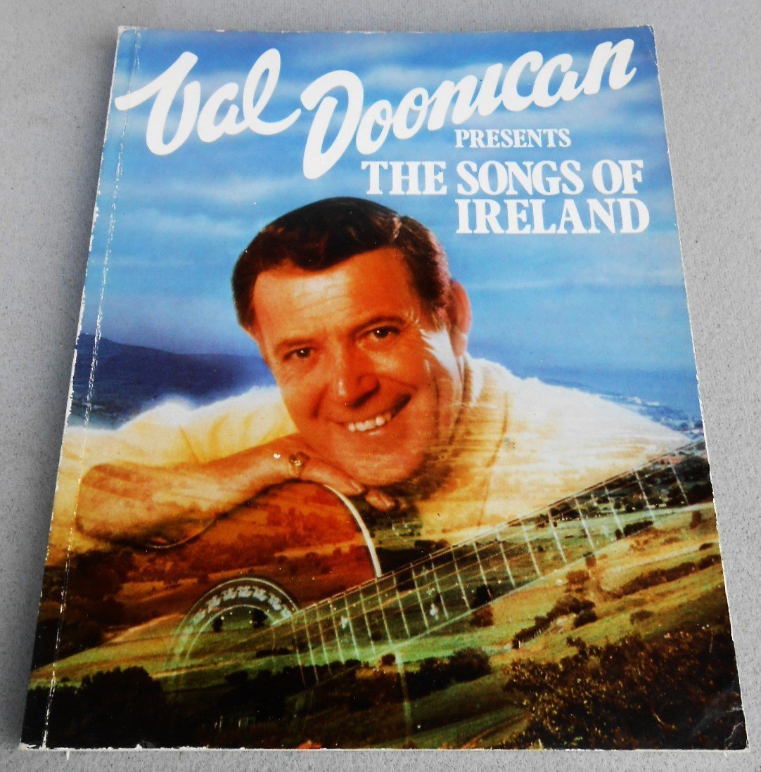 Val Doonican Presents The Songs Of Ireland | Köp på Tradera (707473778)