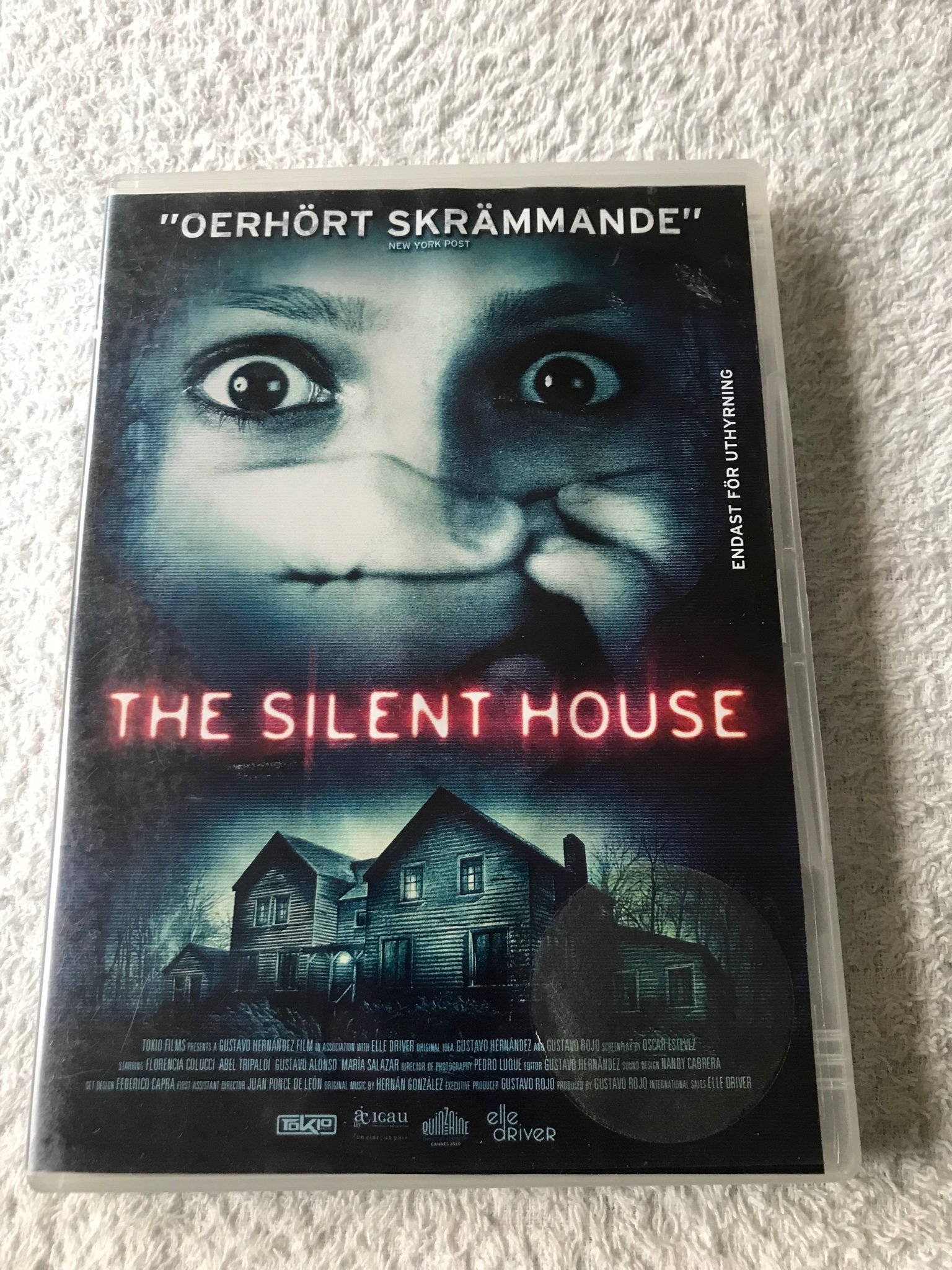 Se produkter som liknar The Silent House DVD på Tradera (702327139)