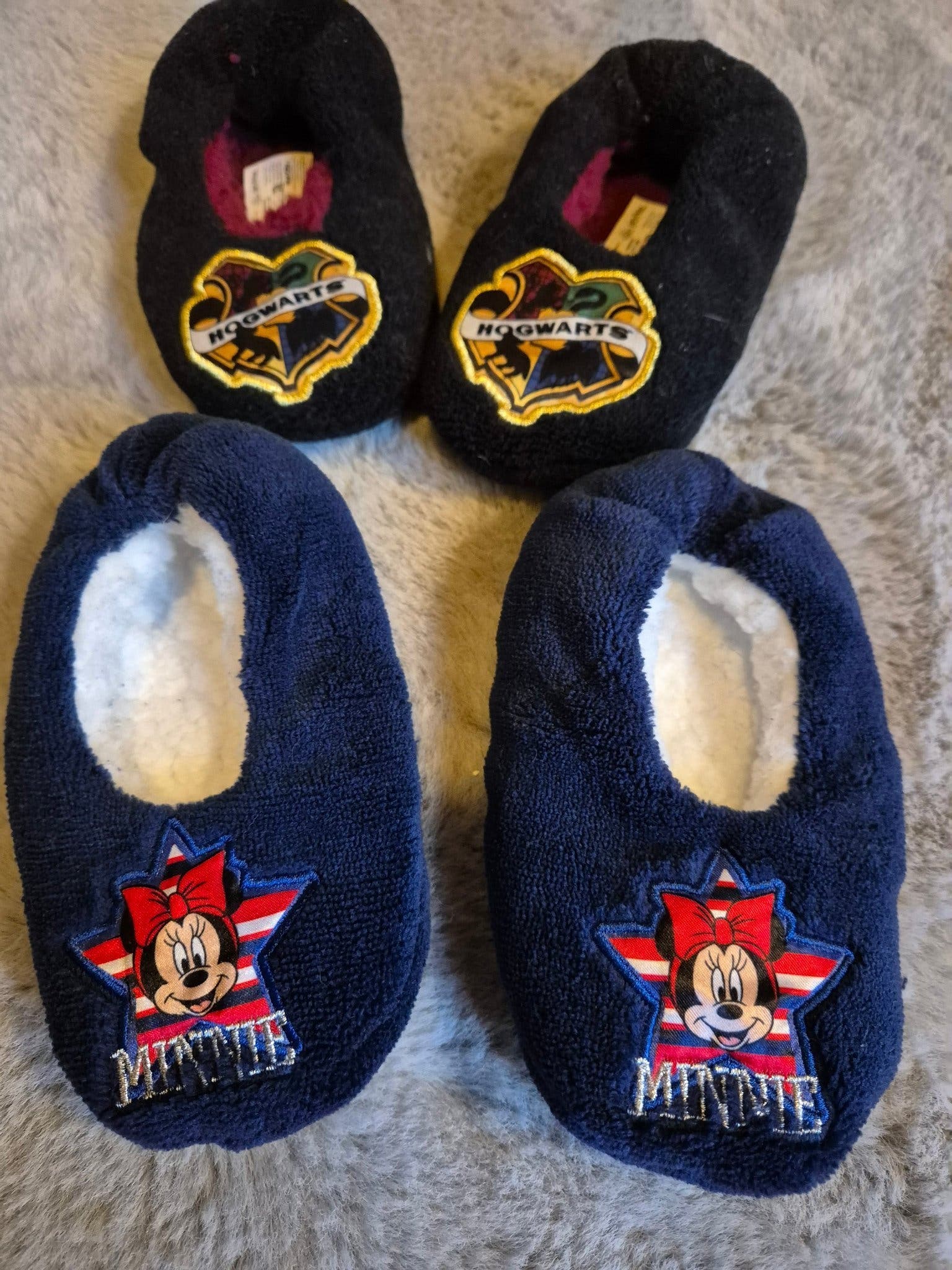 Harry Potter & Minnie Mouse tofflor | Köp på Tradera (657112883)