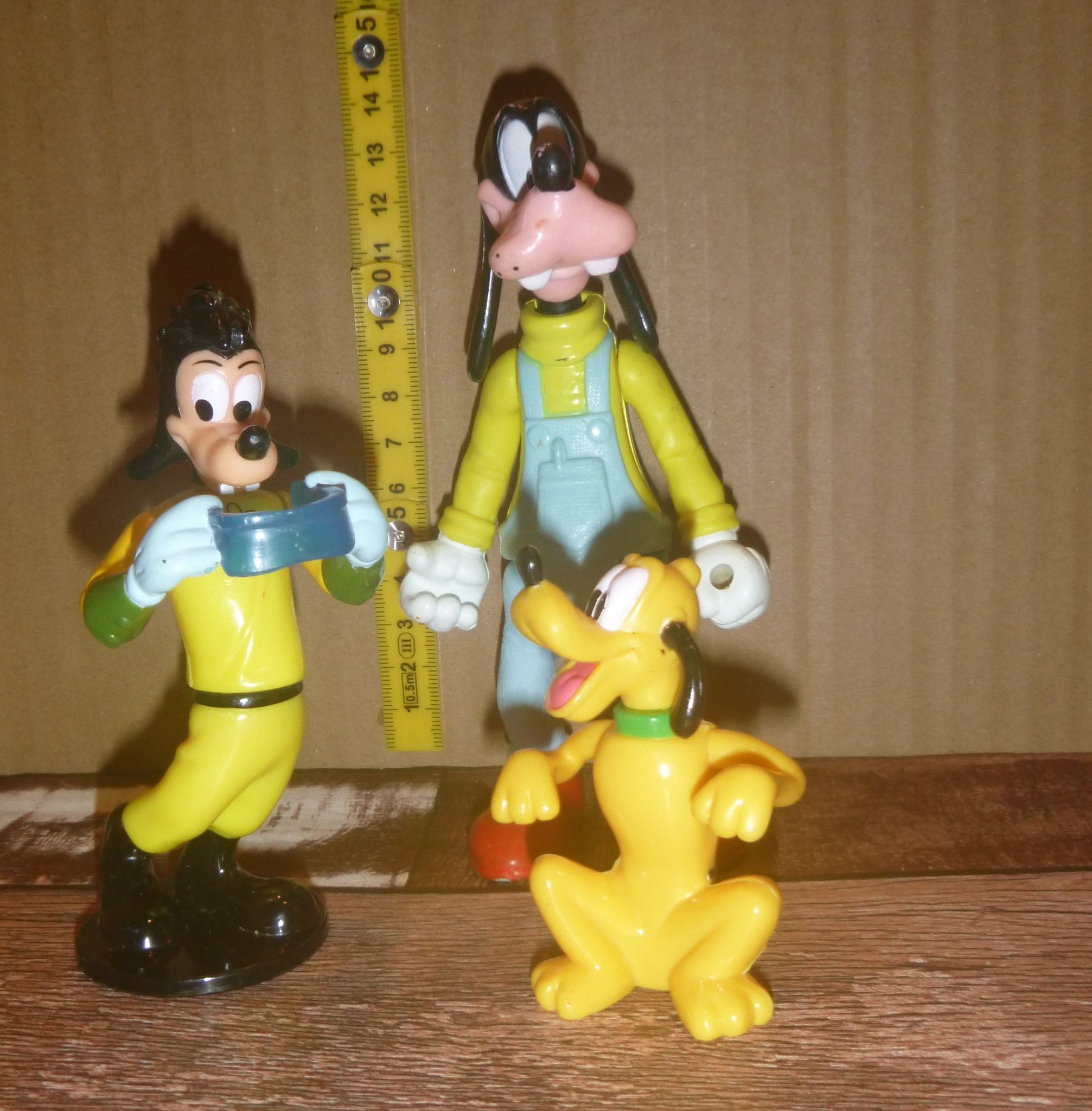 Se produkter som liknar Disney A Goofy Movie 1996: Ja.. på Tradera ...