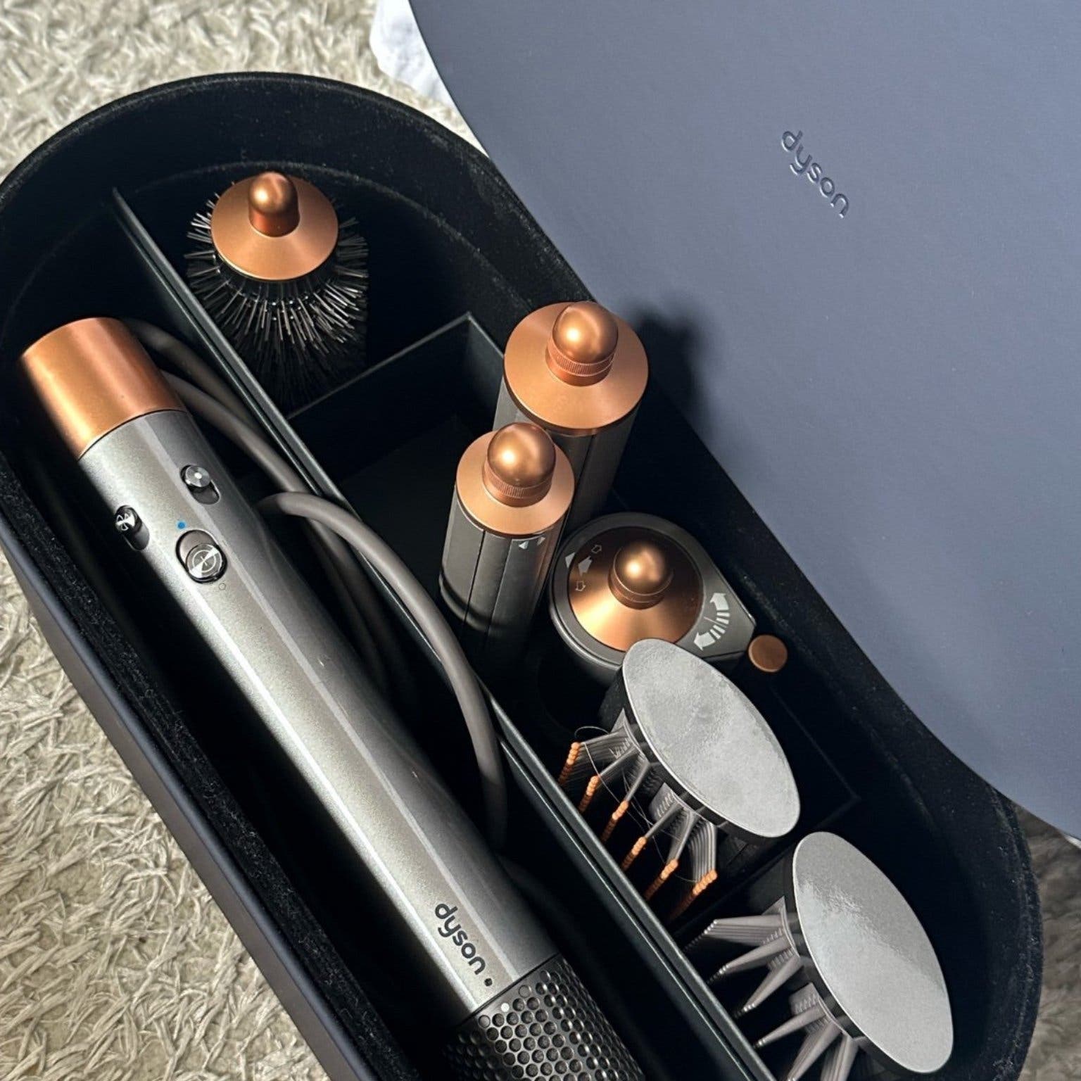 Dyson airwrap complete long multi-styler | Köp på Tradera (645040486)