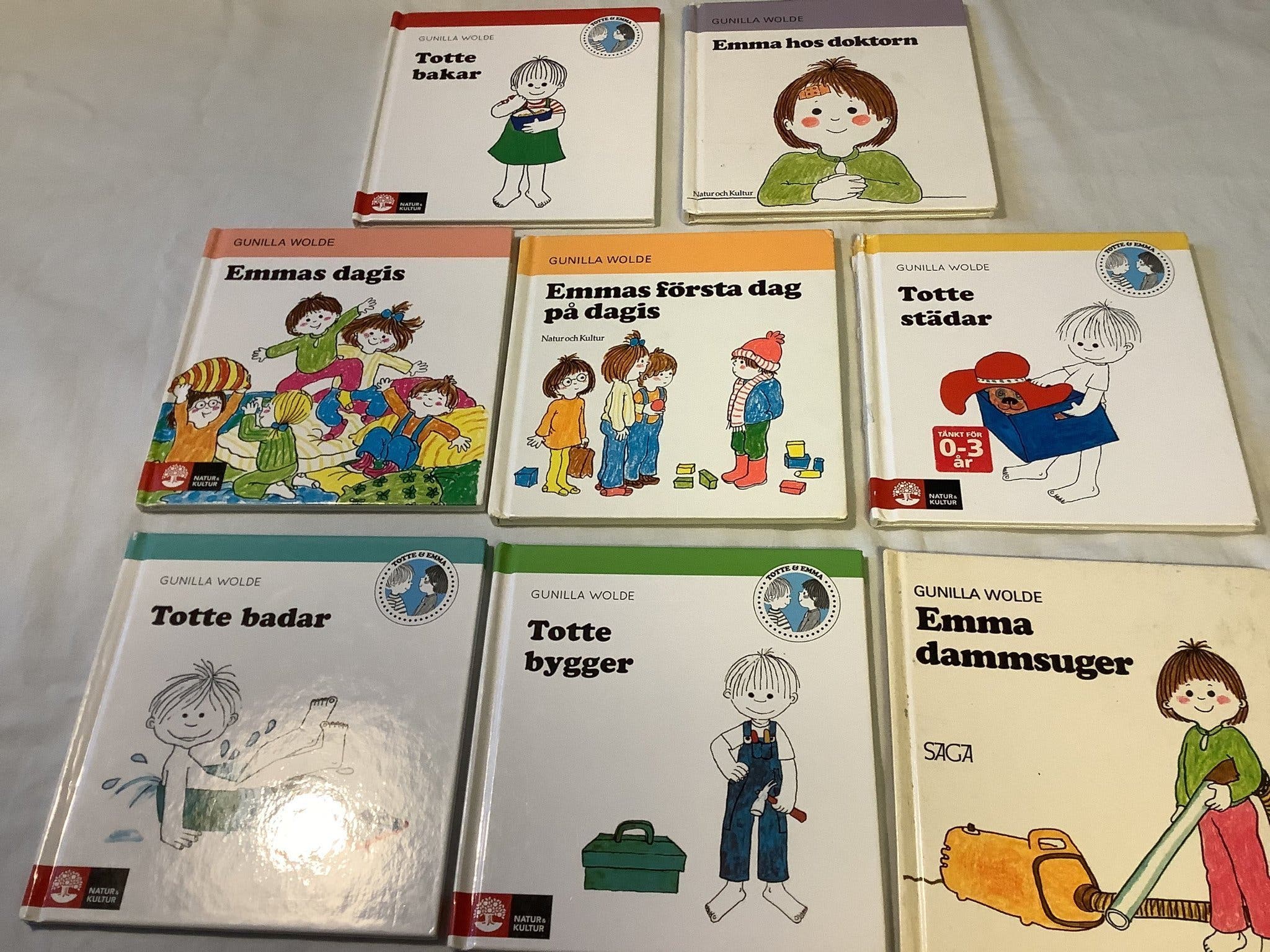 Se produkter som liknar 8 x Emma och Totte av Gunilla.. på Tradera ...