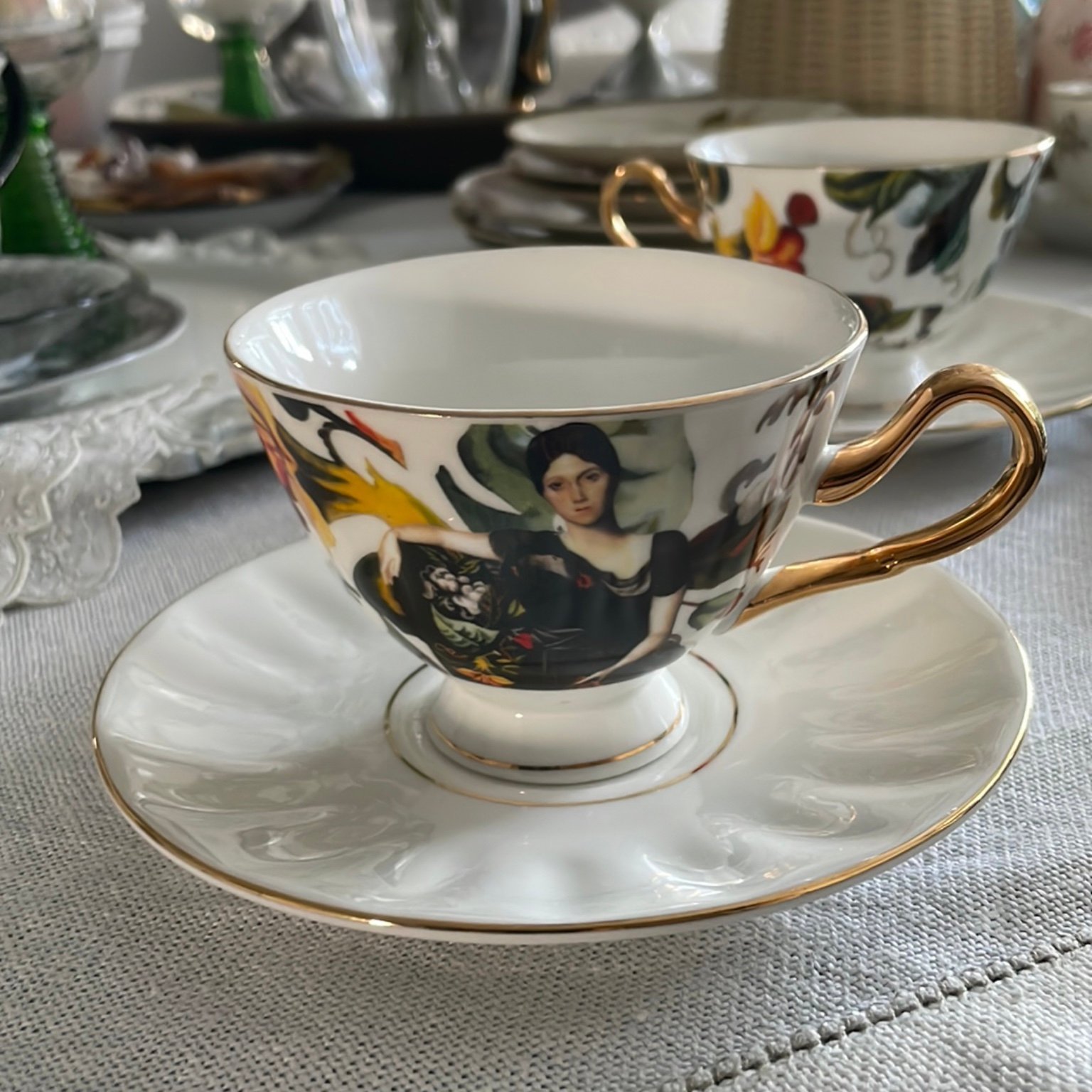 Ny te- kaffekopp med fat serien heter Paloma Pi.. | Köp på Tradera ...