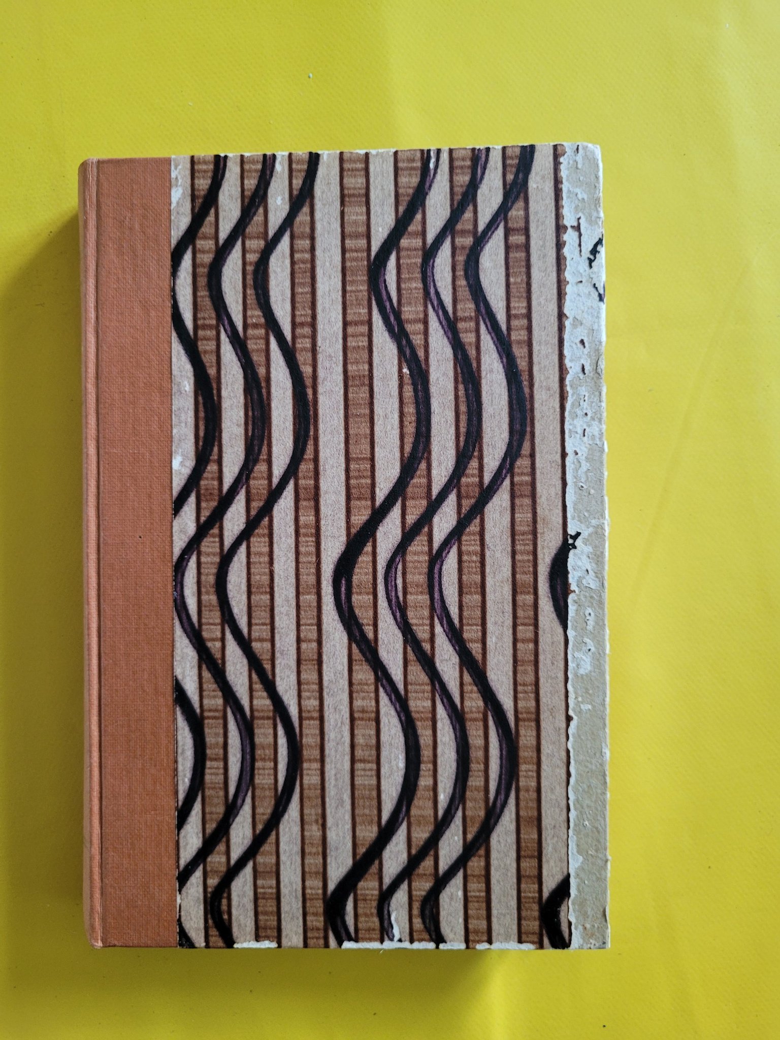 Se produkter som liknar De döda lever av Lalli och Fr.. på Tradera ...