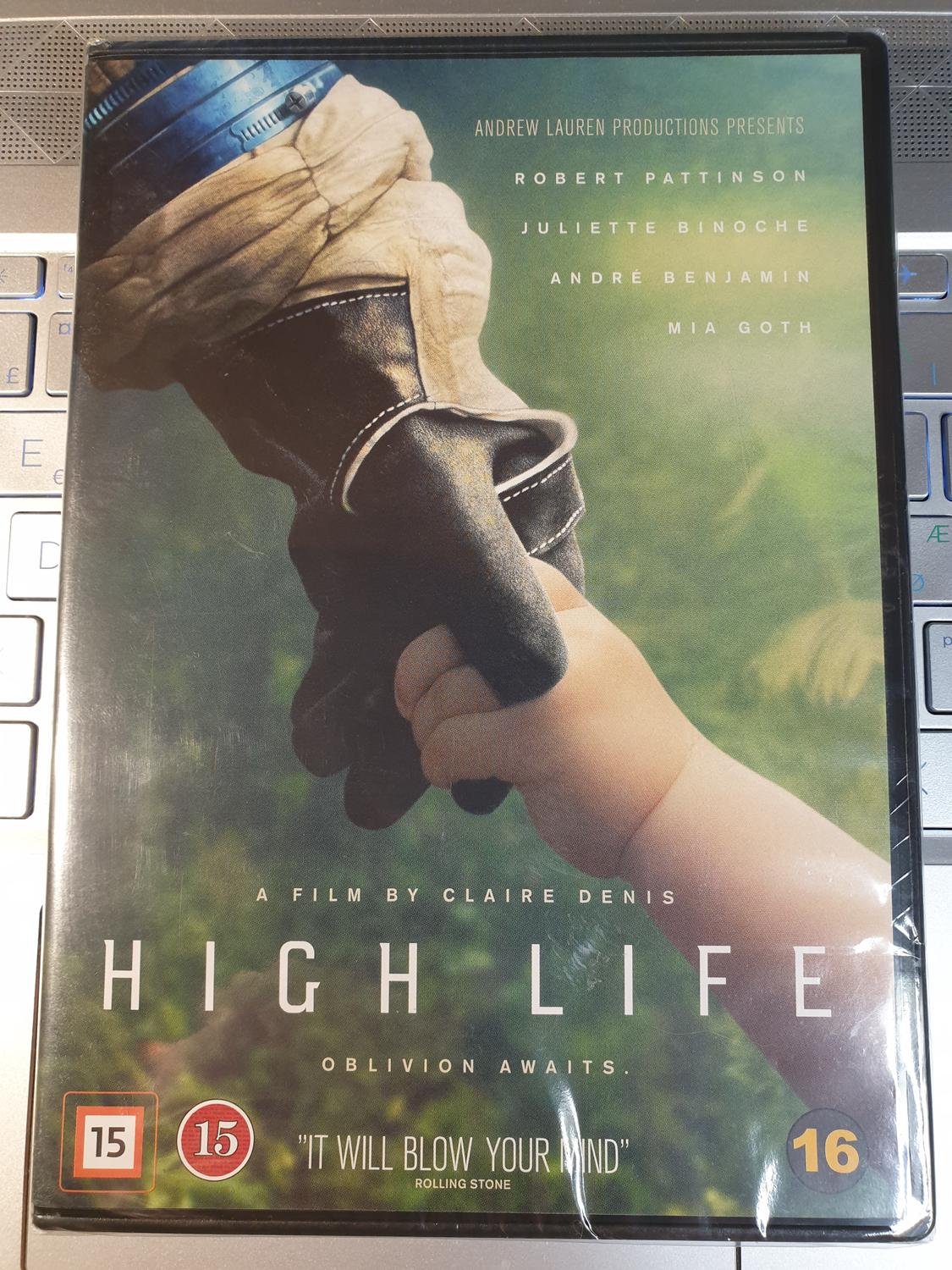 High Life (2018) - DVD - Robert Pattinson, Juli.. | Köp på Tradera ...