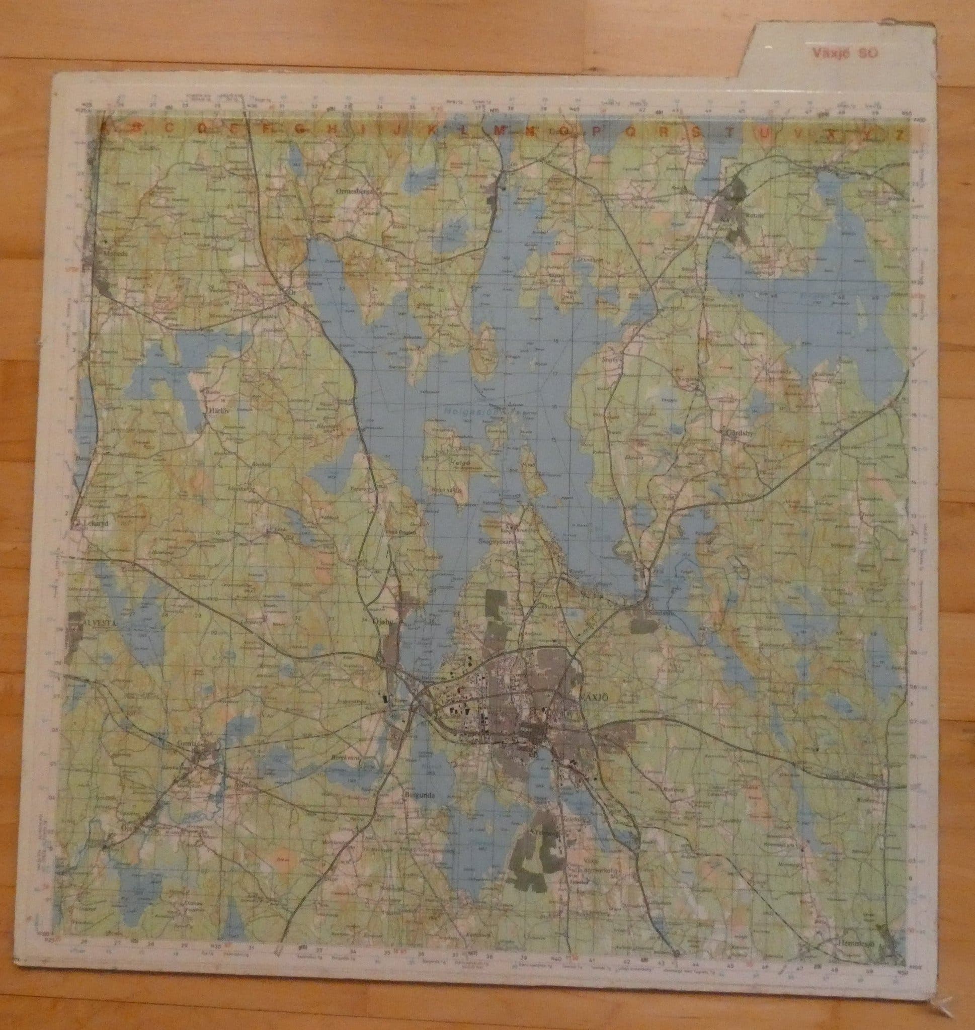 Se produkter som liknar Topografiska/Gröna kartan Väx.. på Tradera ...