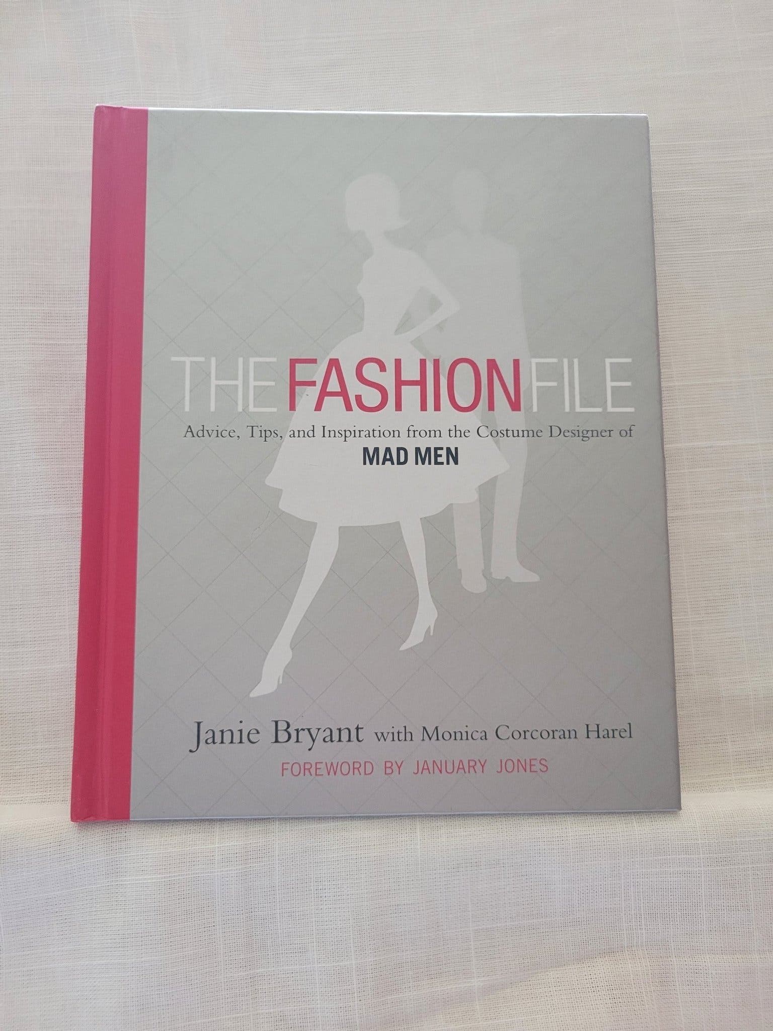 The Fashion File:Advice,Tips,and Inspiration fr.. | Köp på Tradera ...