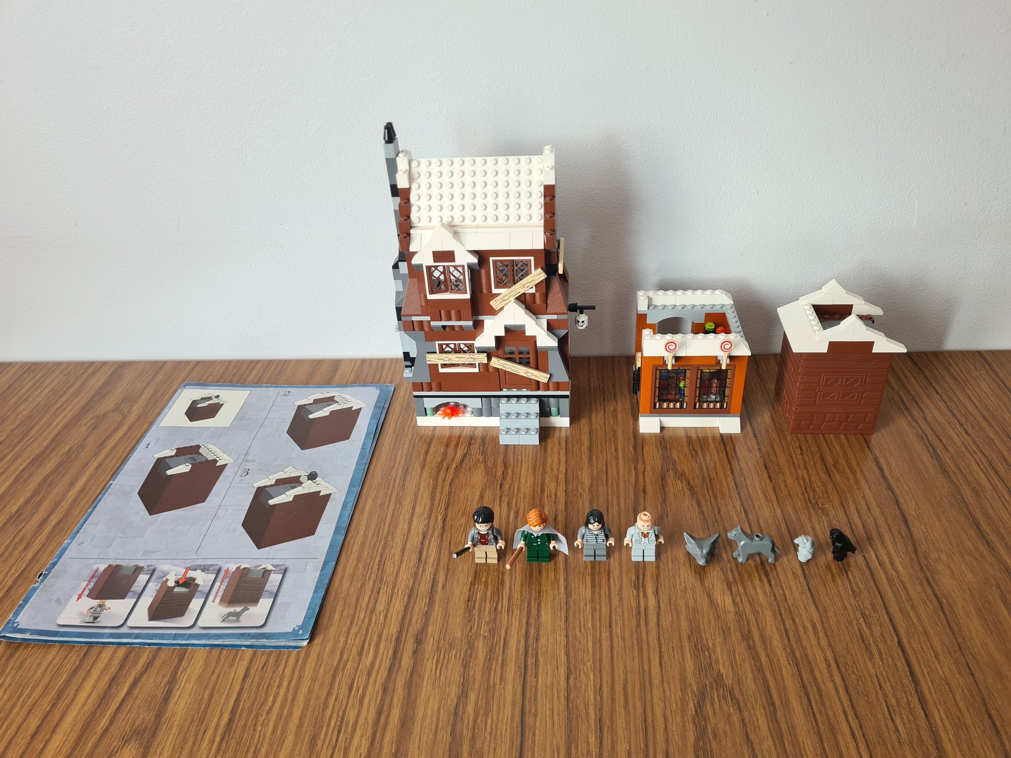 100% Komplett | LEGO Harry Potter | Shrieking S.. | Köp på Tradera ...