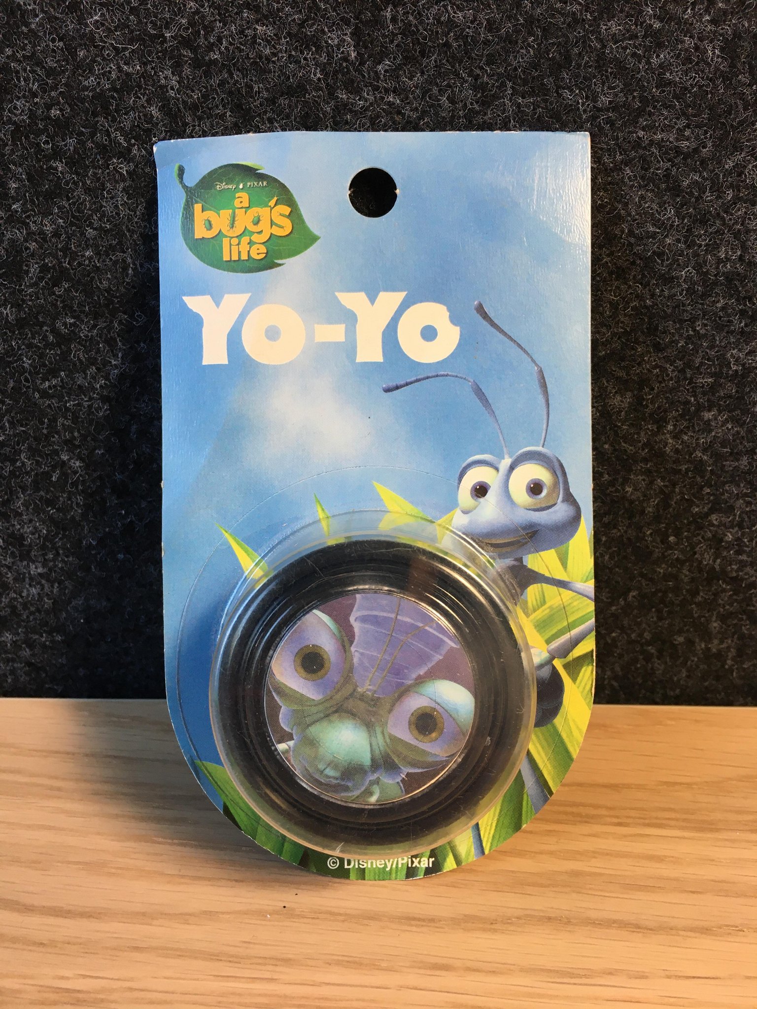 A Bugs Life Disney Pixar Yo-Yo Jo.. | Köp från RaukCard på Tradera ...