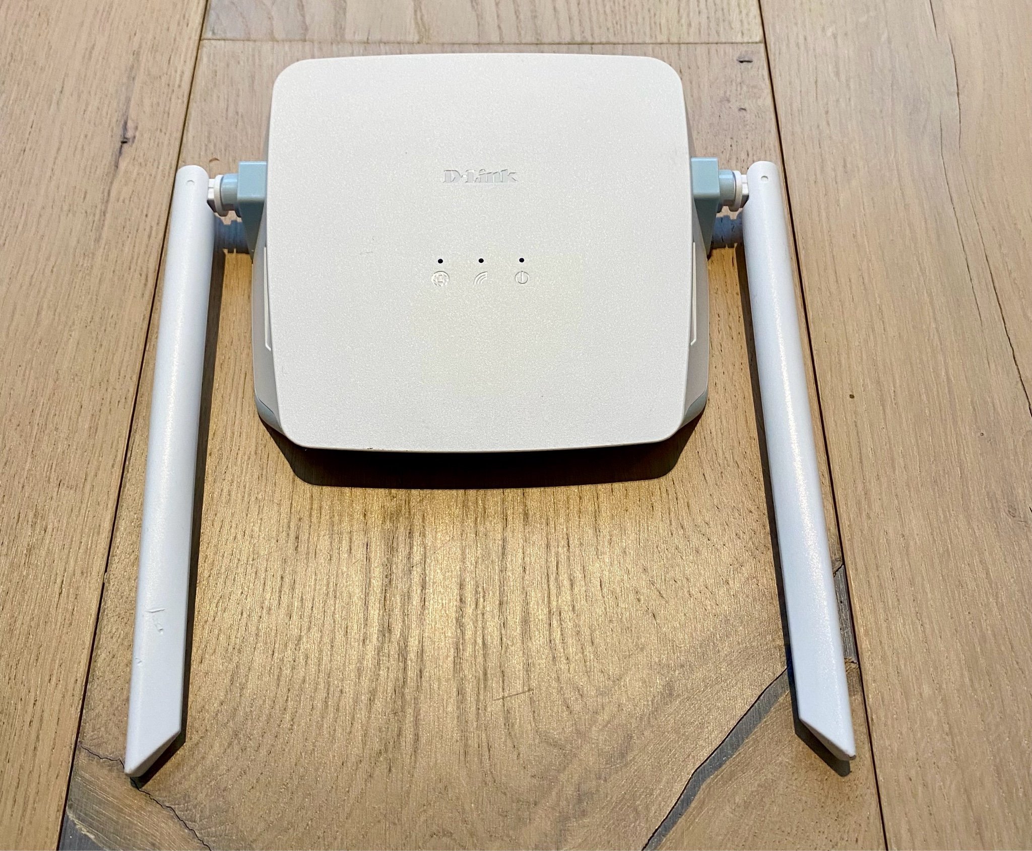 D-Link R03 Eagle Pro AI Smart router N300 | Köp på Tradera (716075537)