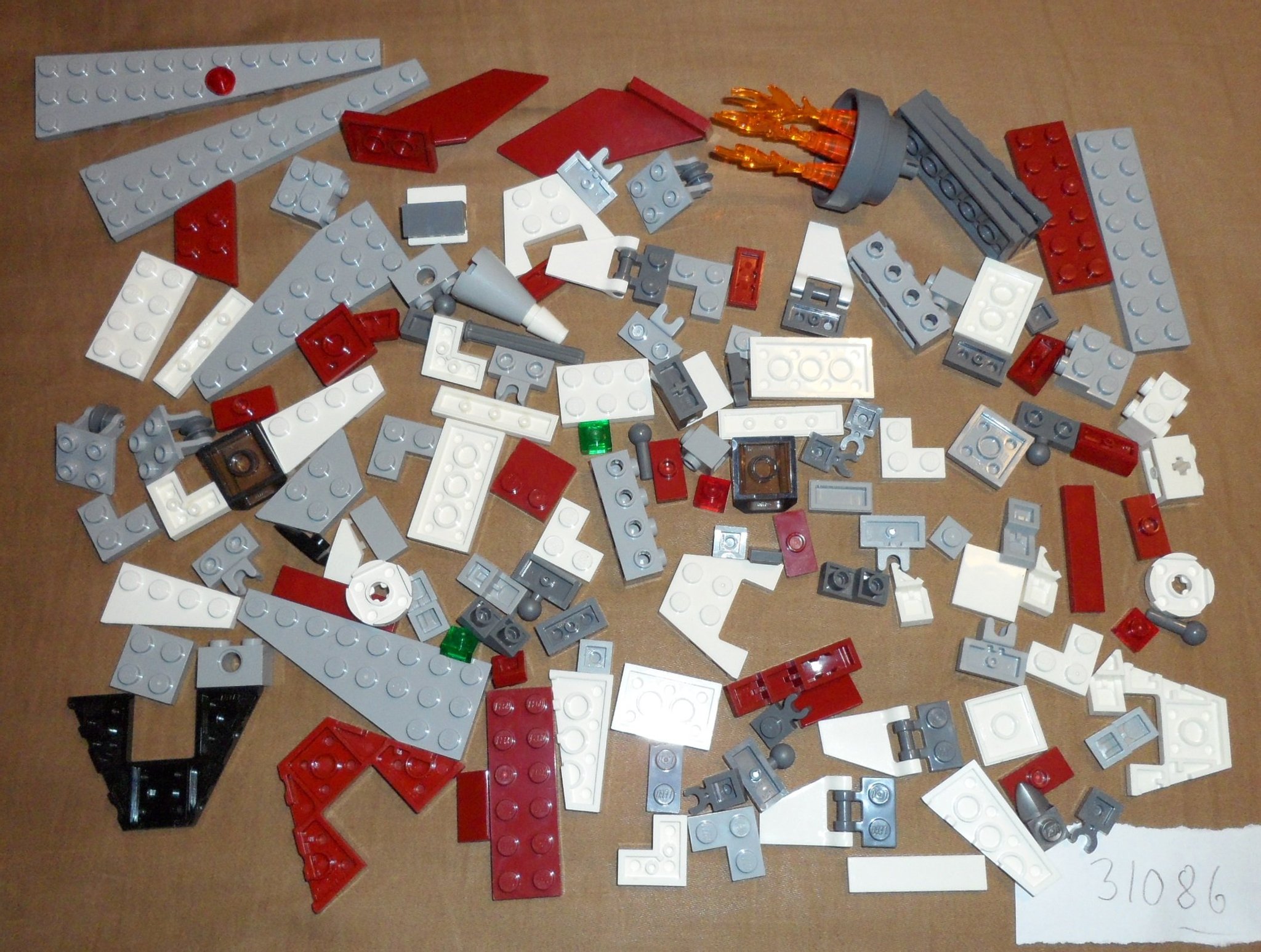 LEGO: Creator / Futuristic Flyer Set 31086 | Köp på Tradera (681613709)